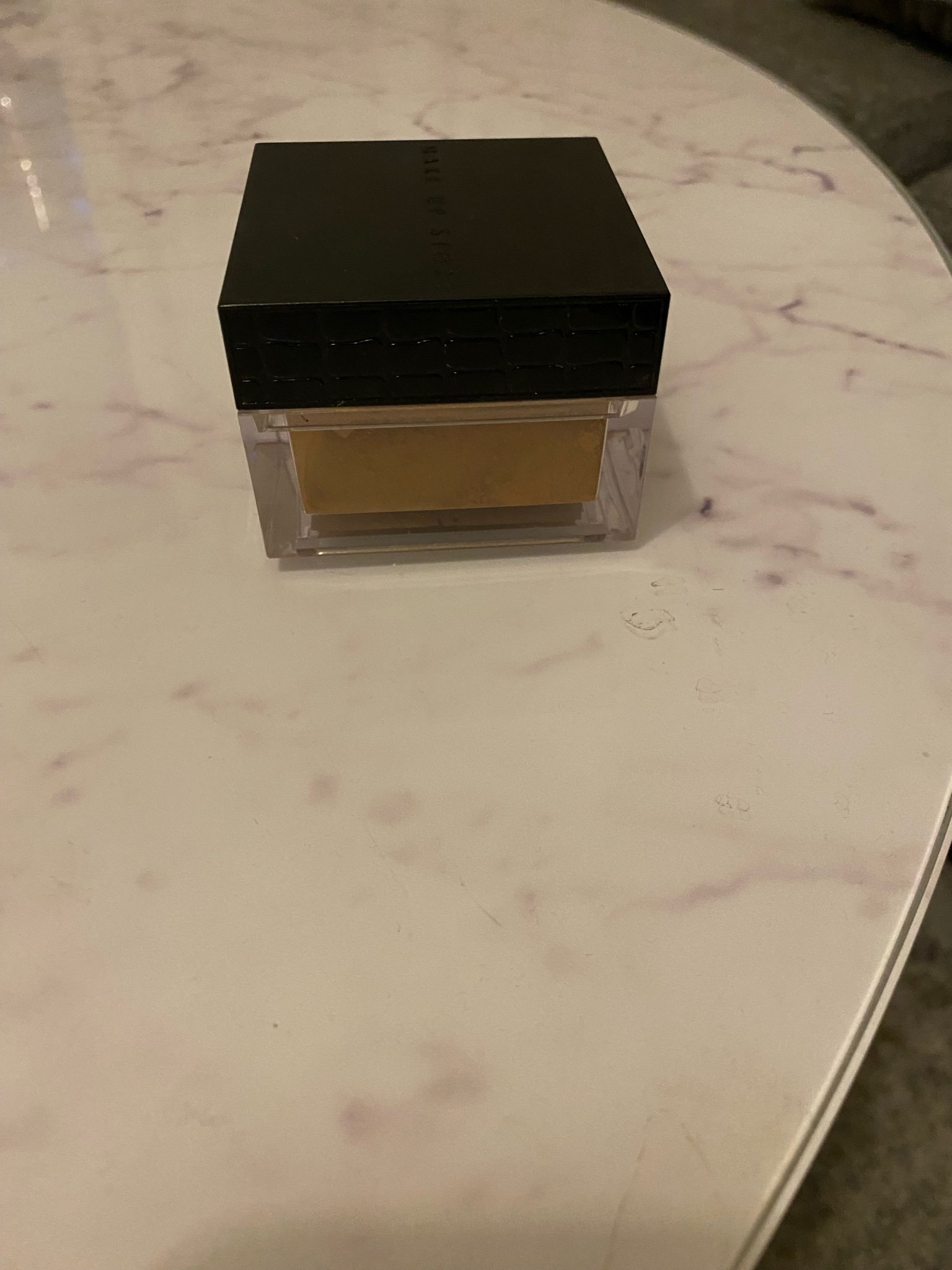 Se produkter som liknar Make Up Store Deluxe Wonder P.. på Tradera ...