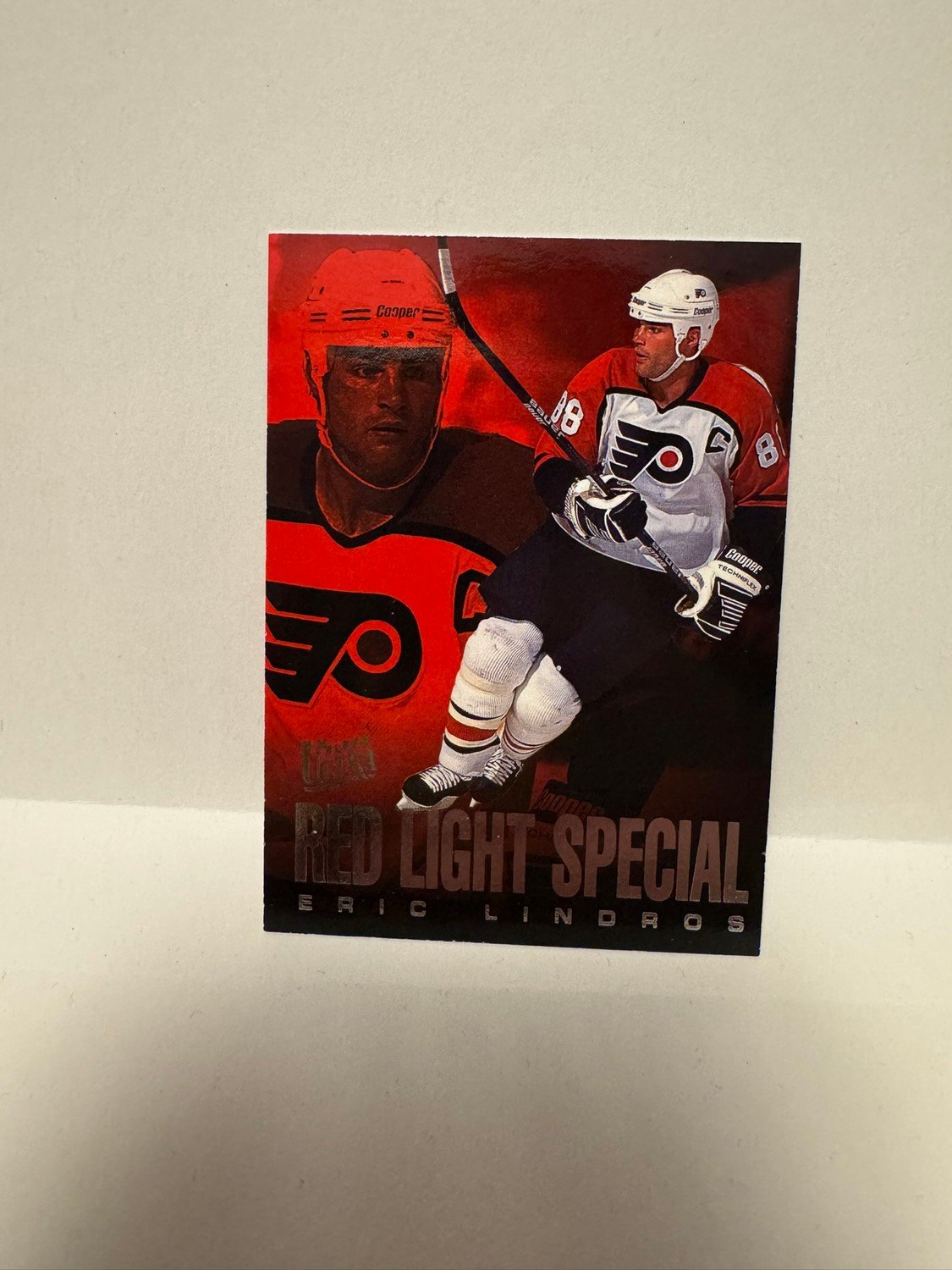 1995-96 Ultra RED LIGHT SPECIAL #6 - Eric Lindr.. | Köp på Tradera ...