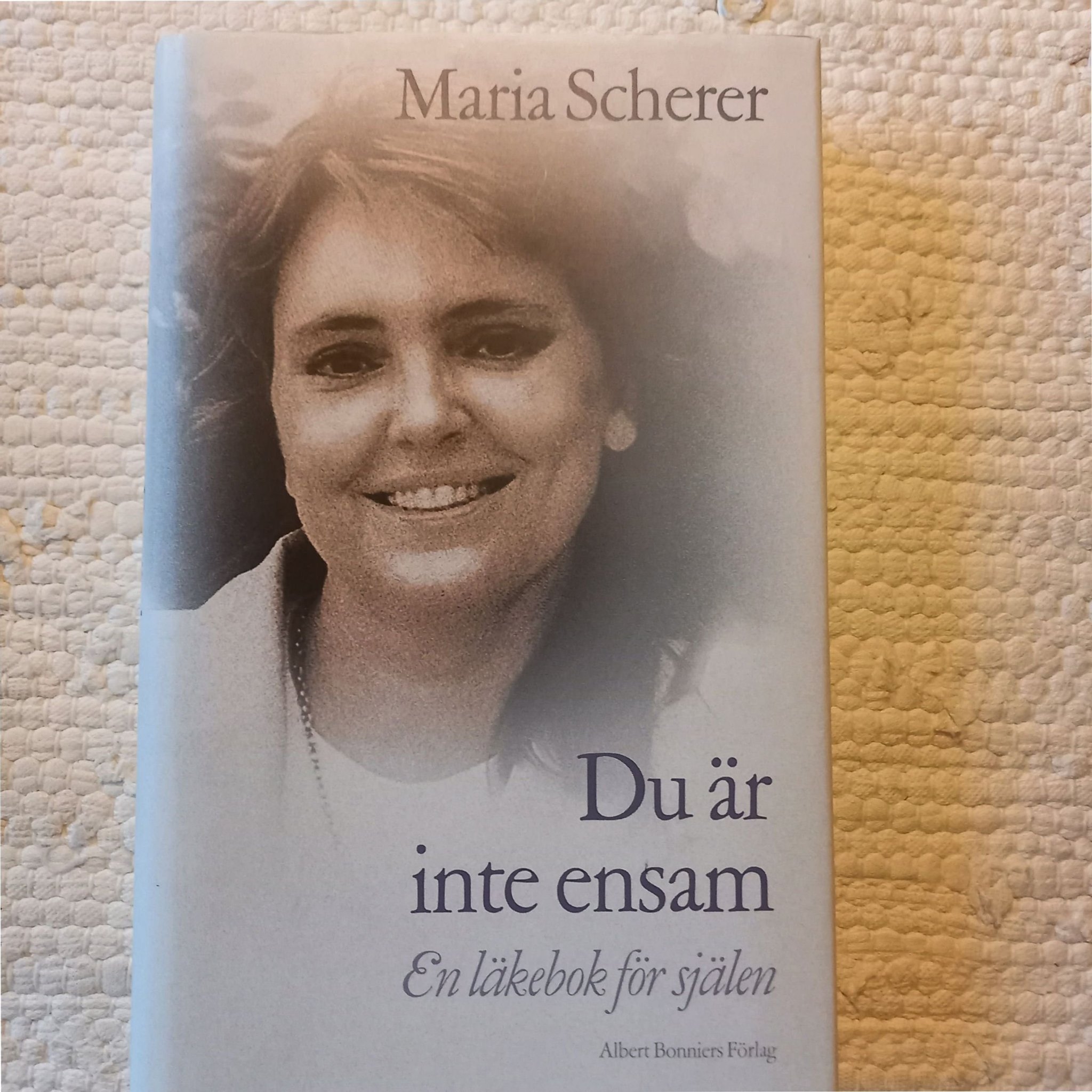 Du är inte ensam : en läkekbok för själen av Ma.. | Köp på Tradera ...