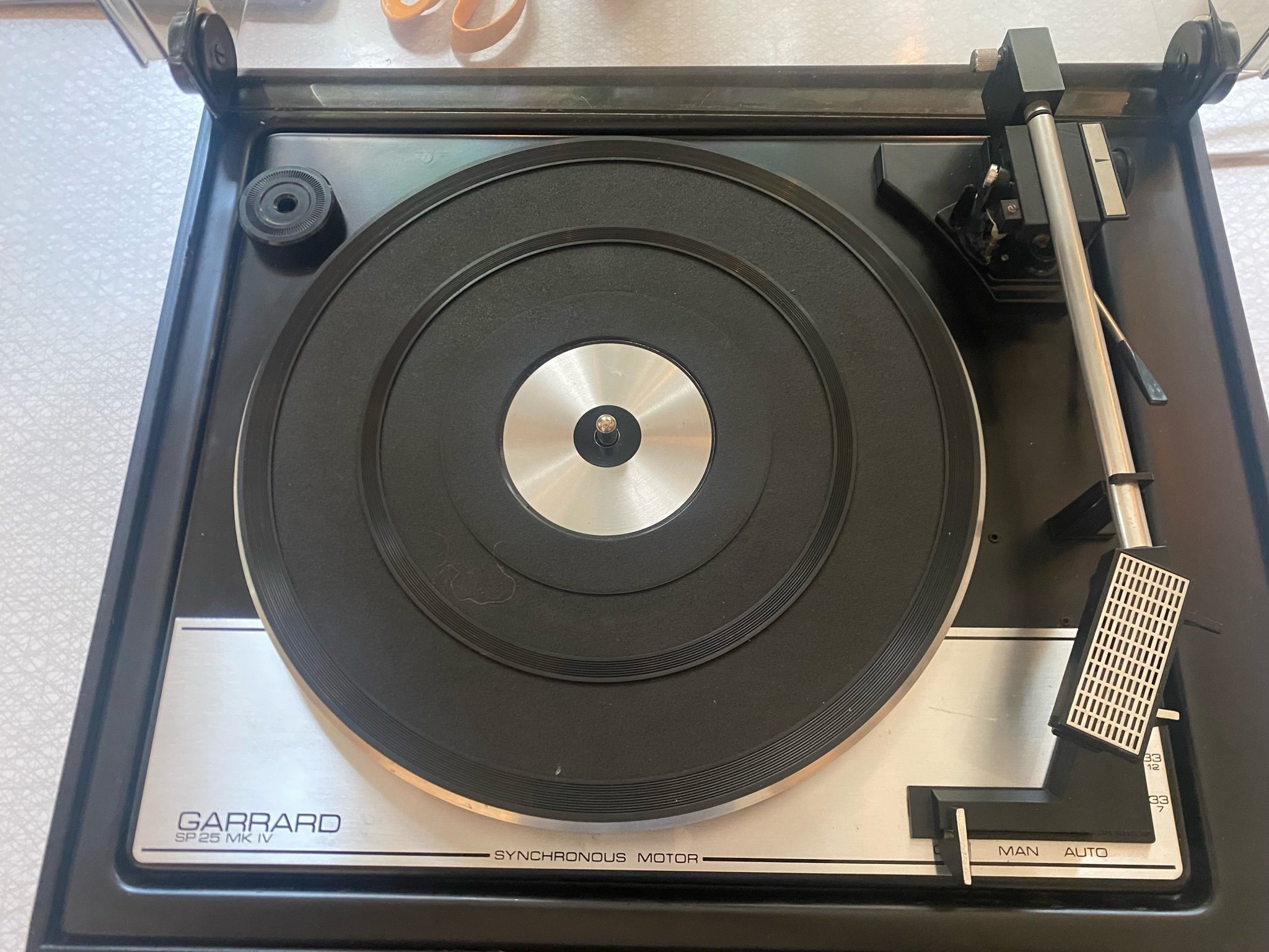 Se produkter som liknar Garrard SP 25 MK IV Skivspelare på Tradera ...