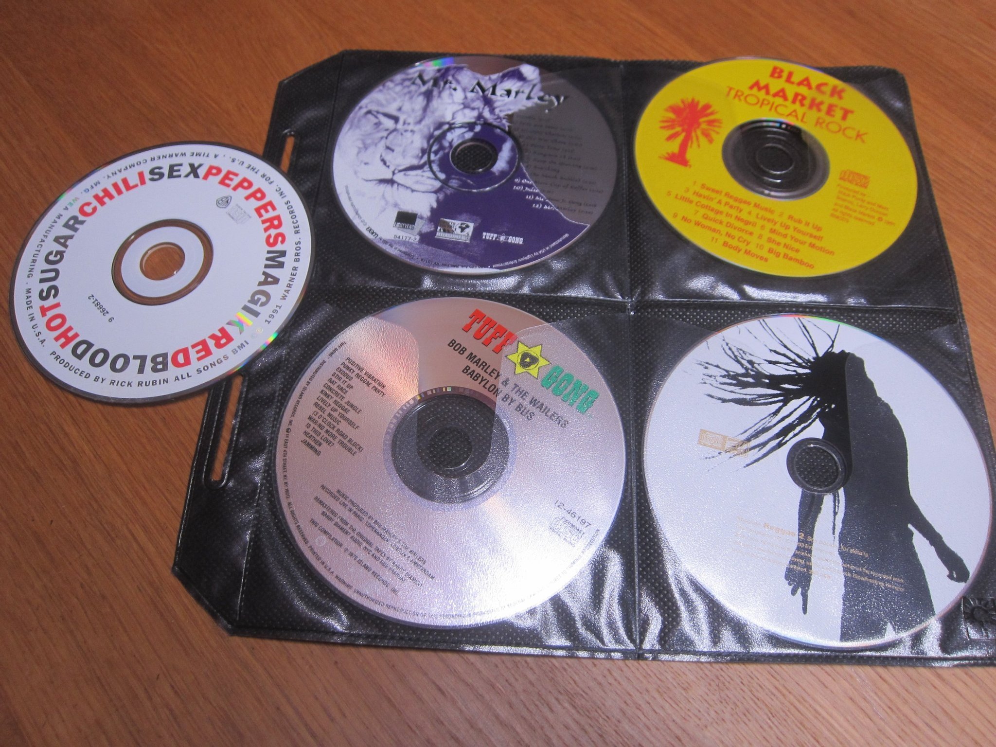 5 CD skivor med Bob Marley, Red Hot Chili Peppe.. | Köp på Tradera ...