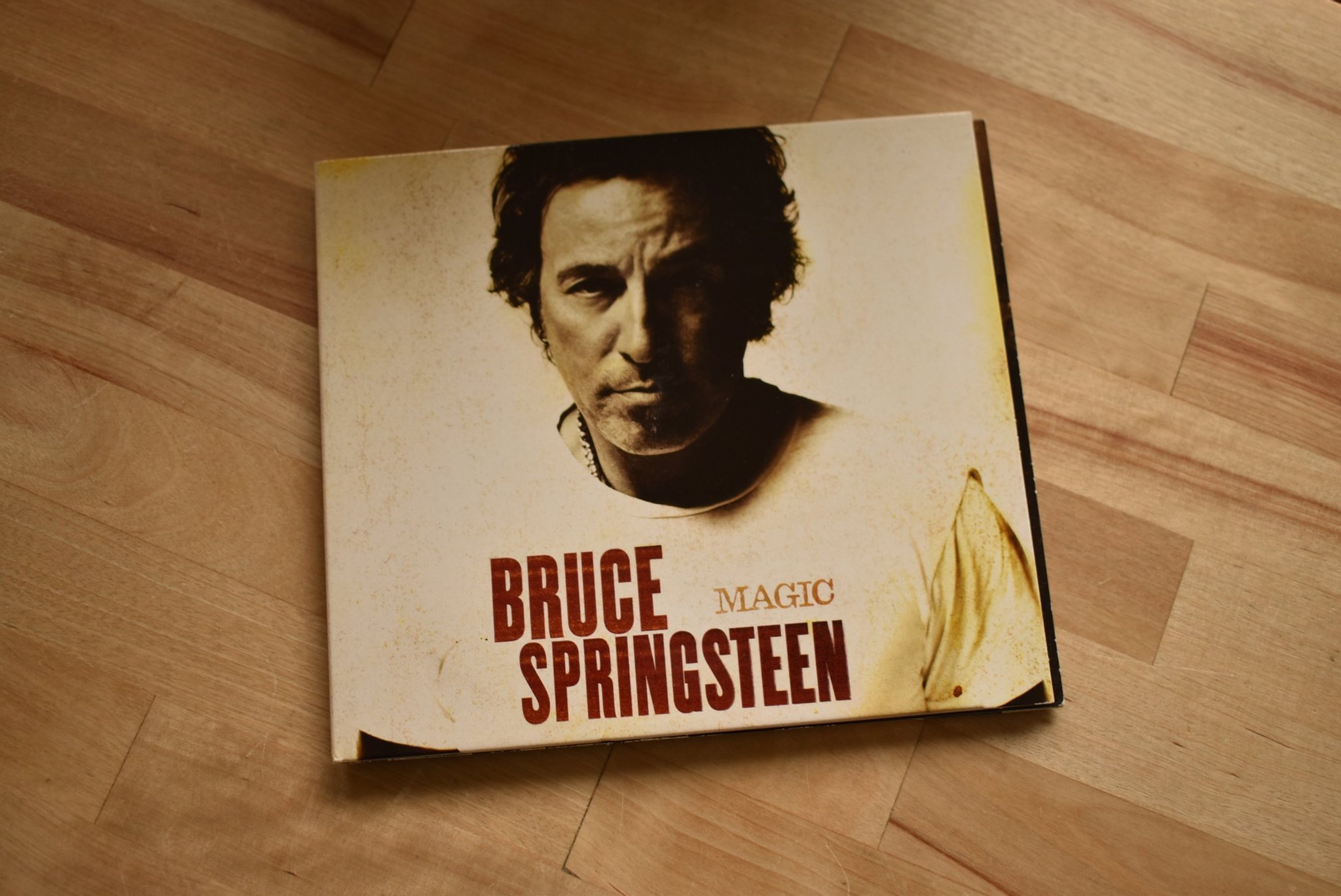 Se produkter som liknar Bruce Springsteen Magic CD E-.. på Tradera ...