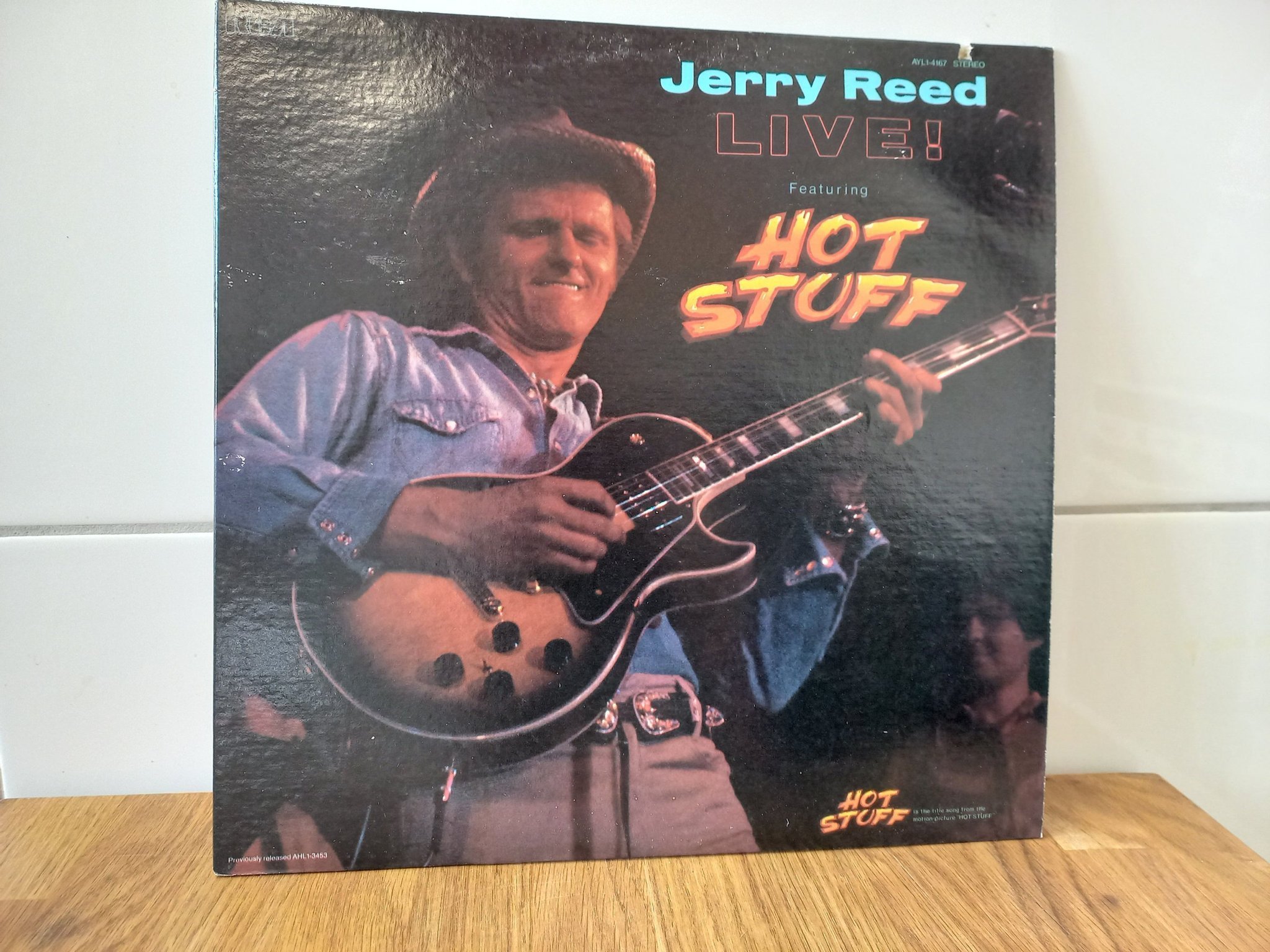 Se produkter som liknar Jerry Reed - Live! - Vinyl LP på Tradera ...