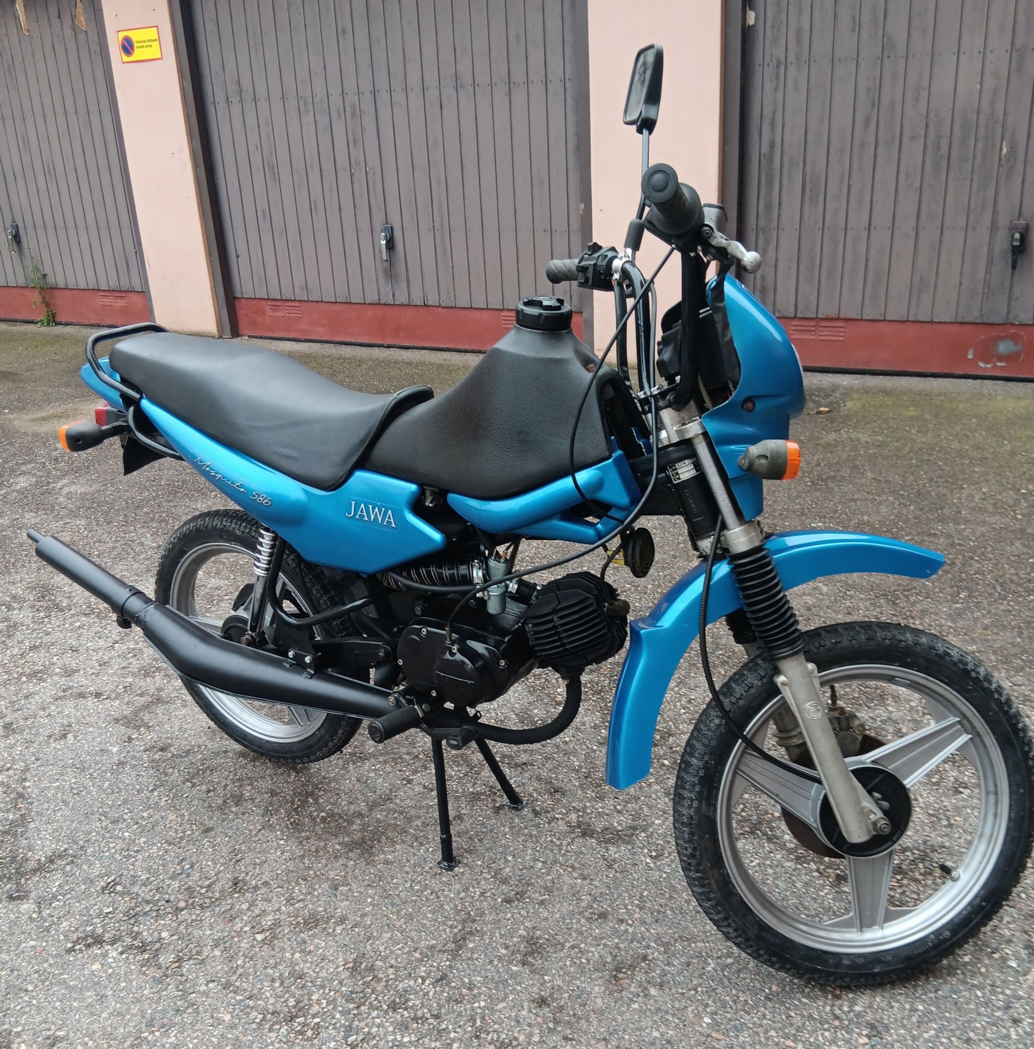 Se produkter som liknar Jawa TWS 50 (Mosquito586) på Tradera (694418061)