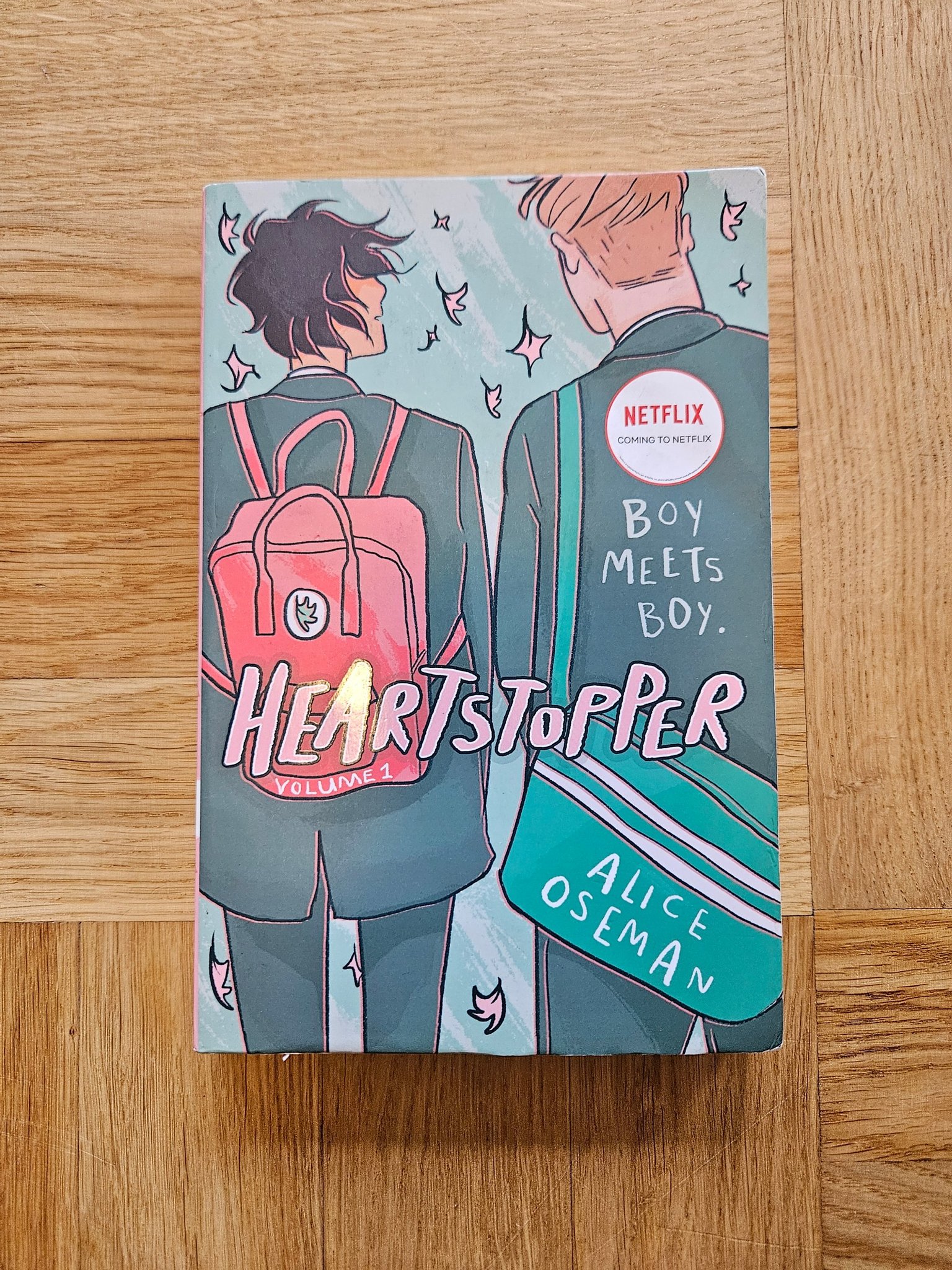 Se produkter som liknar Heartstopper Volume 1 av Alic.. på Tradera ...