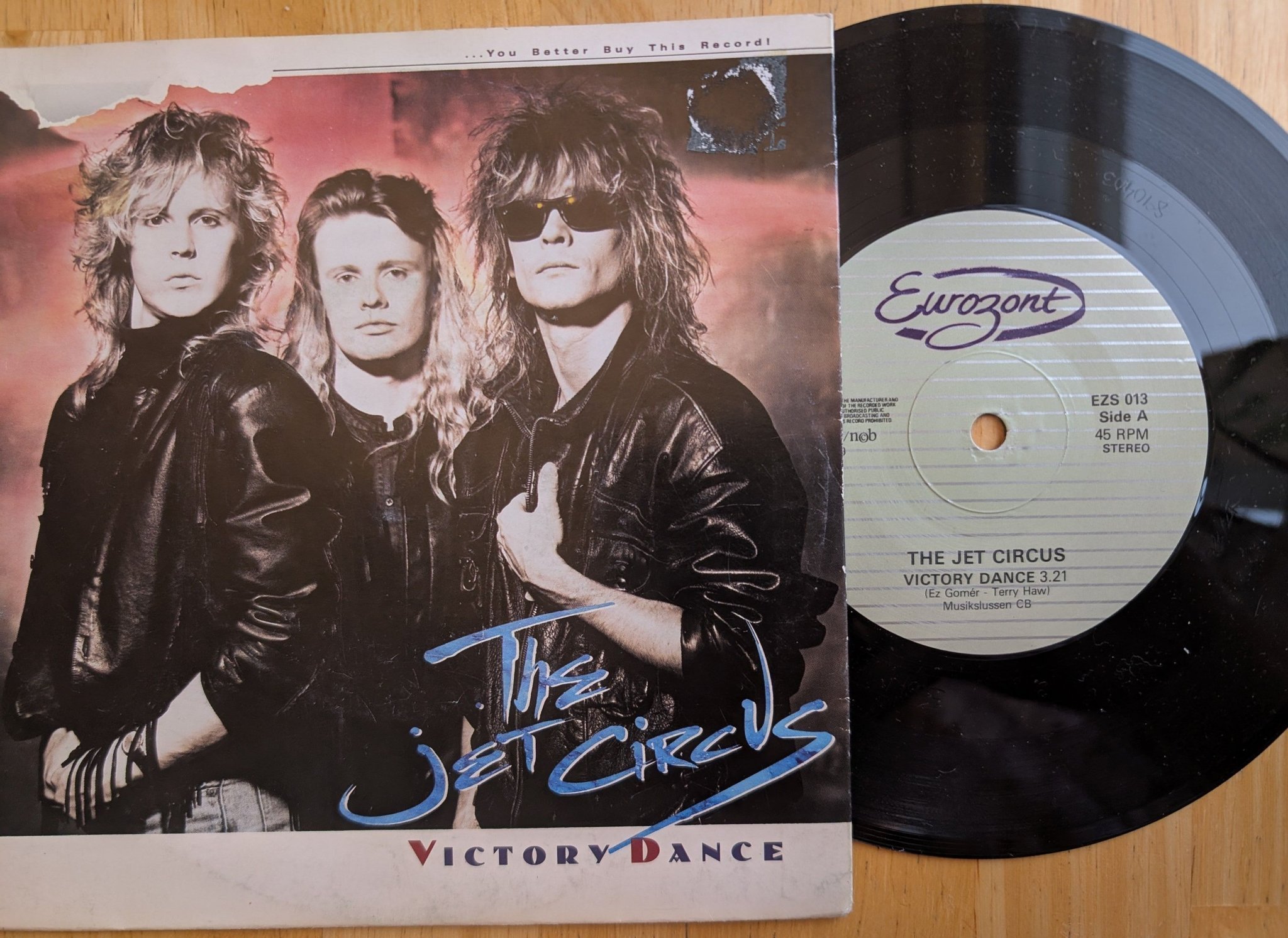 The Jet Circus : Victory Dance 7" vinyl 1989 | Köp på Tradera (714009460)