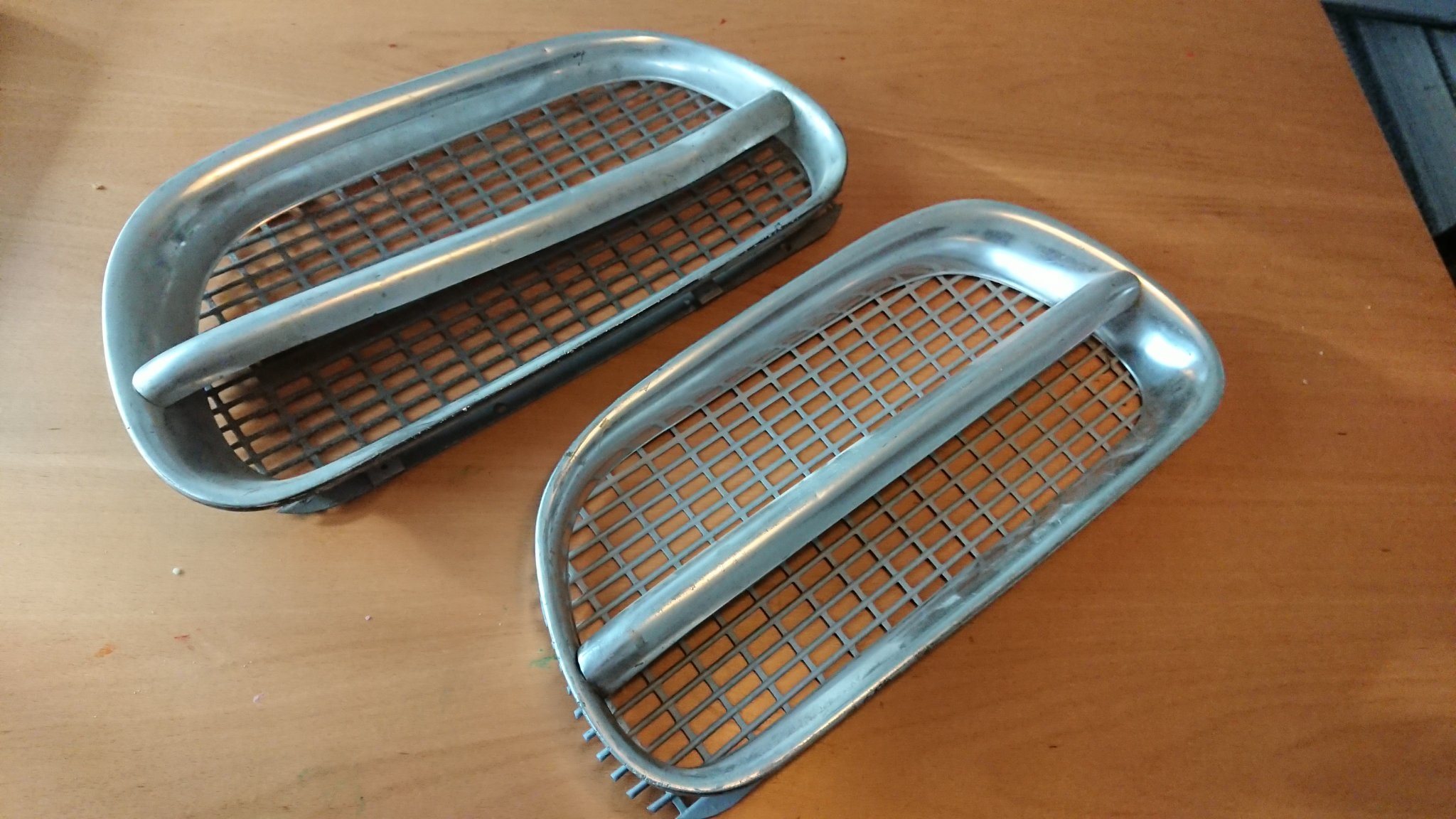 Volvo Amazon grill (343795404) ᐈ Köp på Tradera