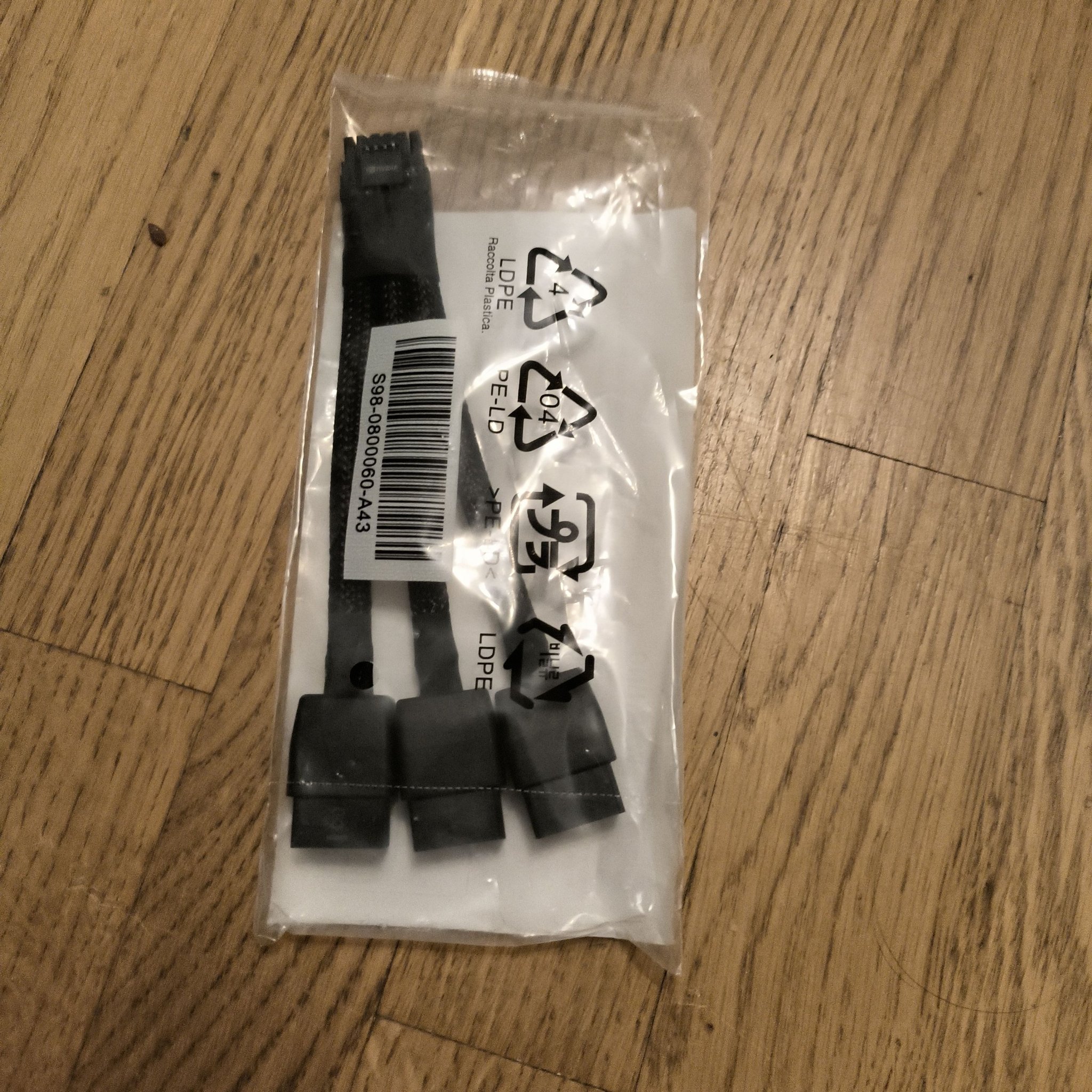 Nvidia 3x8 Pin to 12+4 Pin 12VHPWR GPU Power Ca.. | Köp på Tradera ...