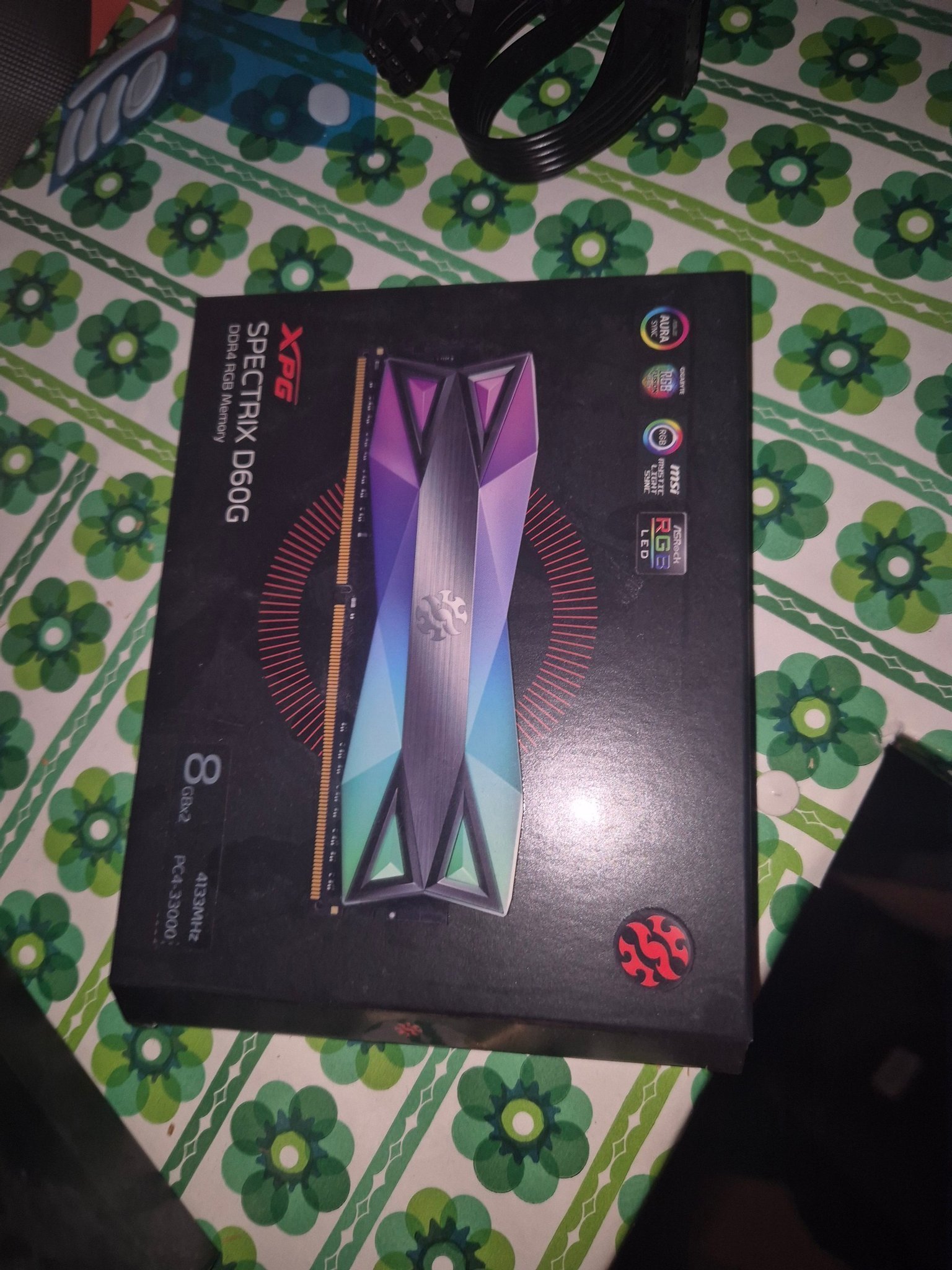 32GB RGB XPG SPECTRIX D60G DDR4 RAM | Köp på Tradera (695750619)