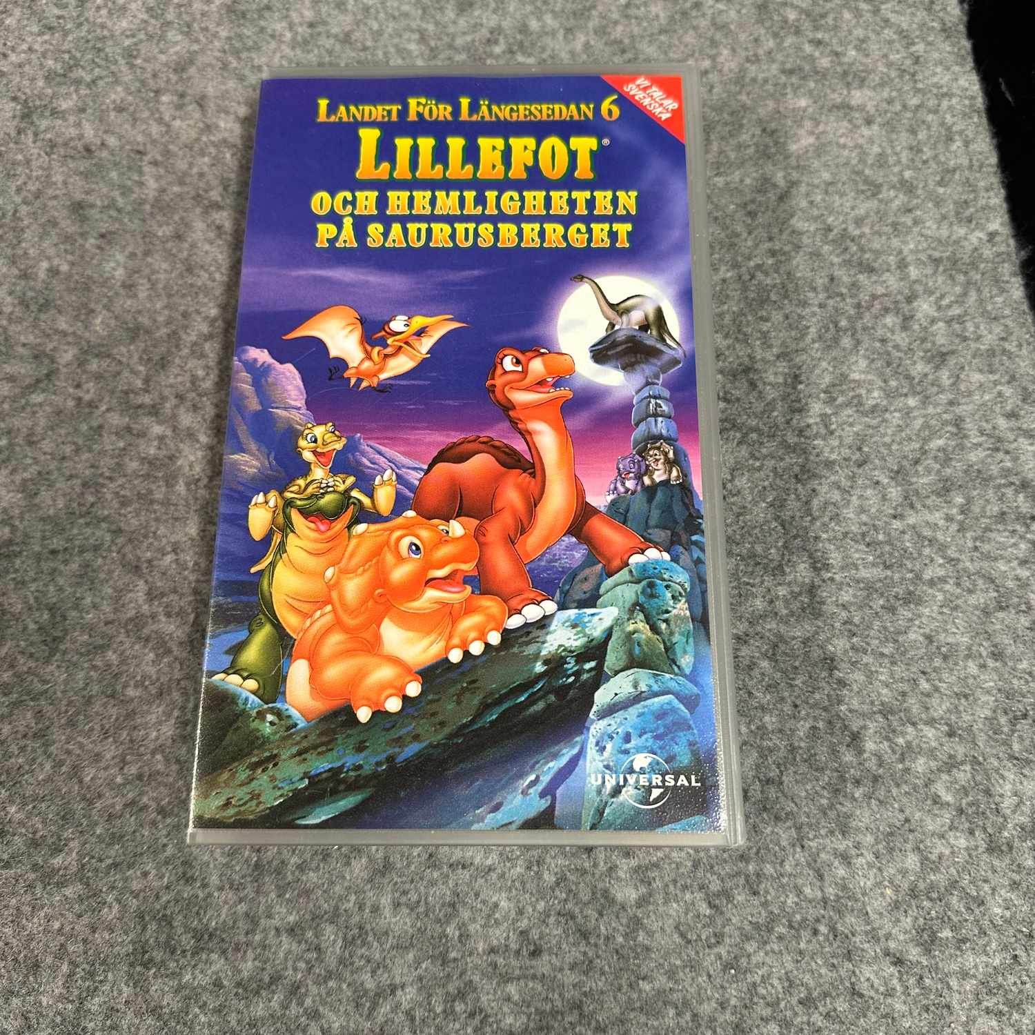 Lillefot och hemligheten på Sau.. | Köp från LindesFynd på Tradera ...