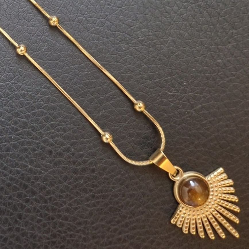 Rostfritt stål Halsband med solhänge | Köp på Tradera (708274703)