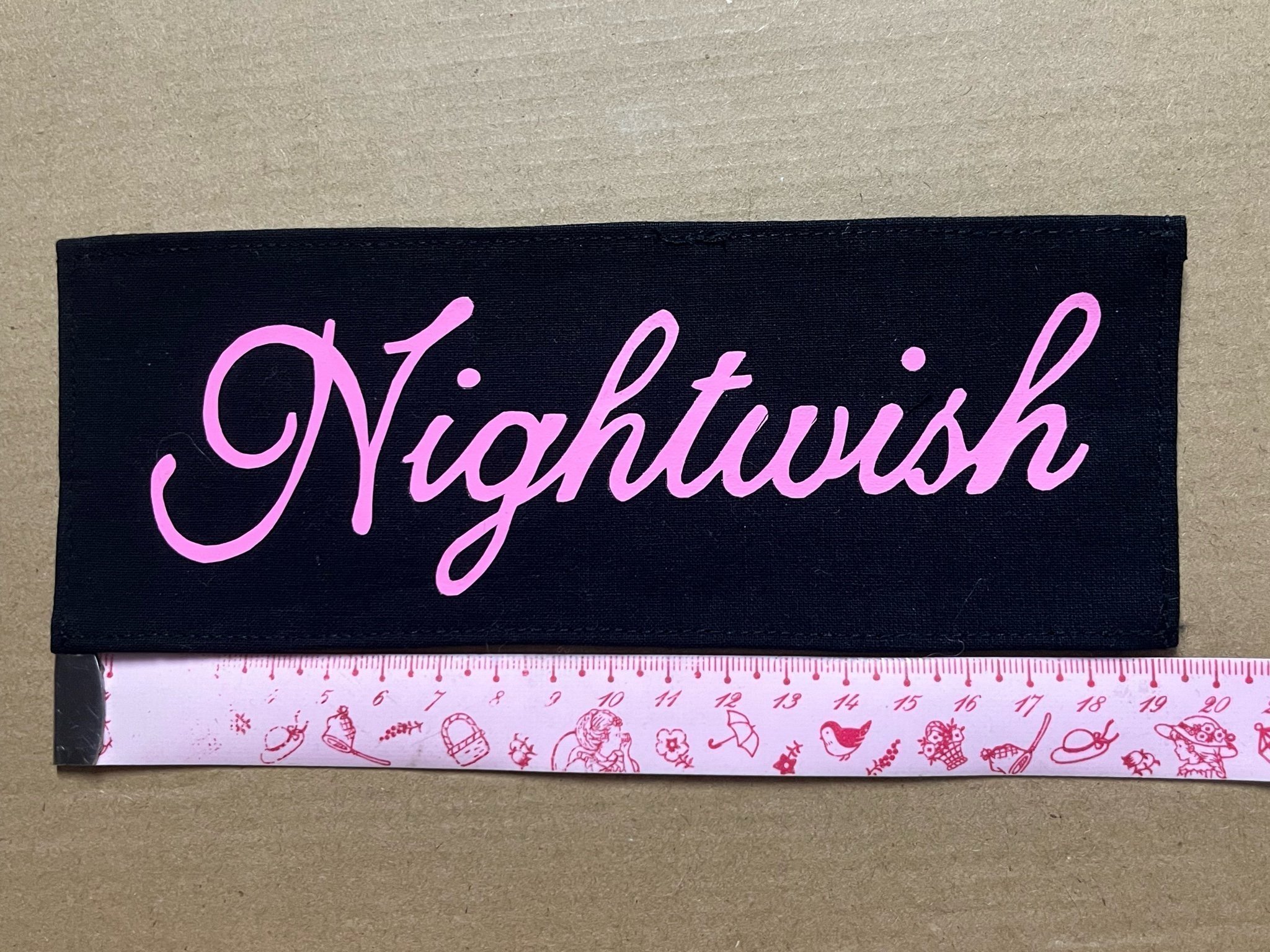 Nightwish patch rosa | Köp på Tradera (697740326)