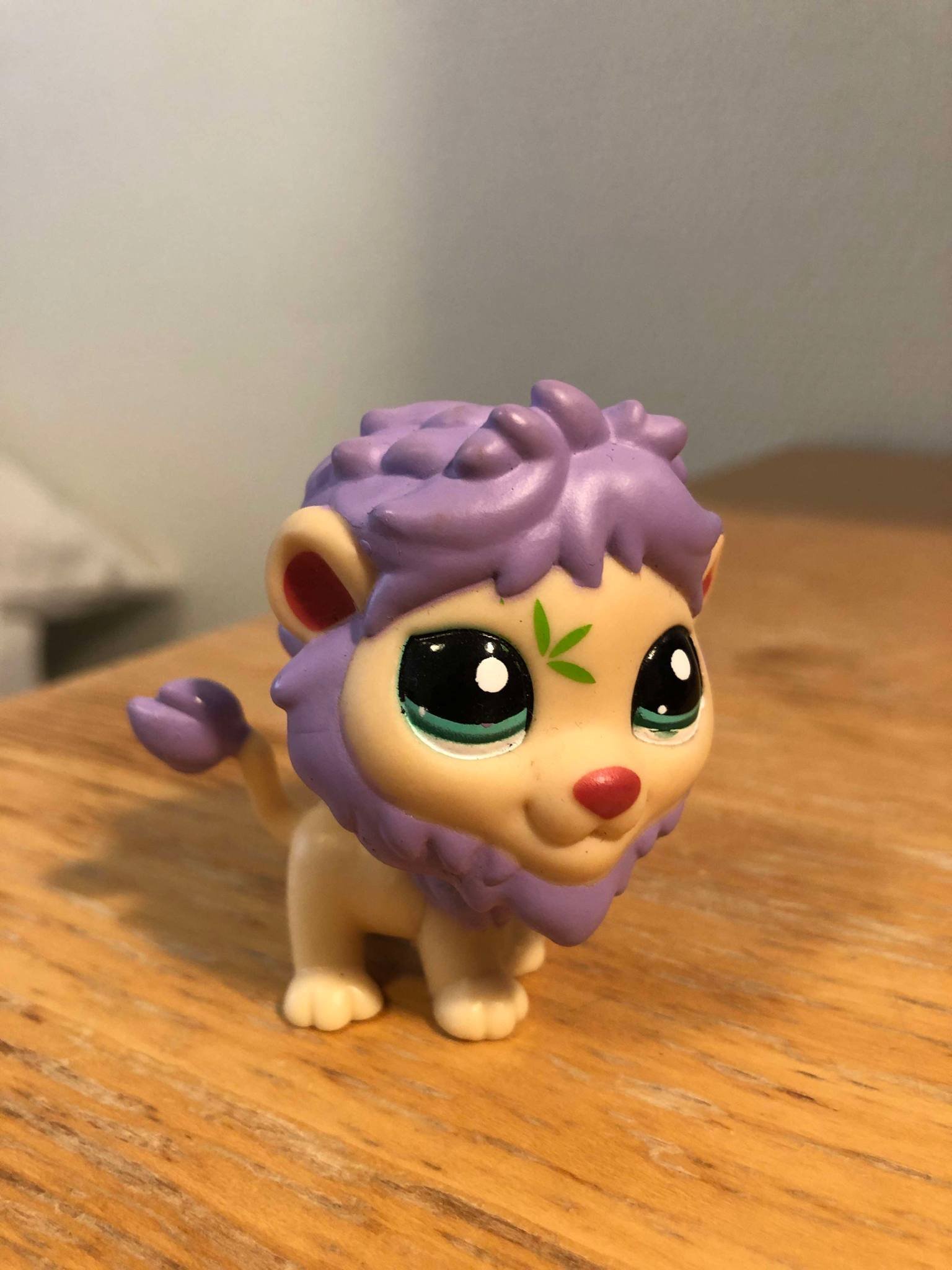 Se produkter som liknar Littlest Pet Shop LPS Hasbro .. på Tradera ...