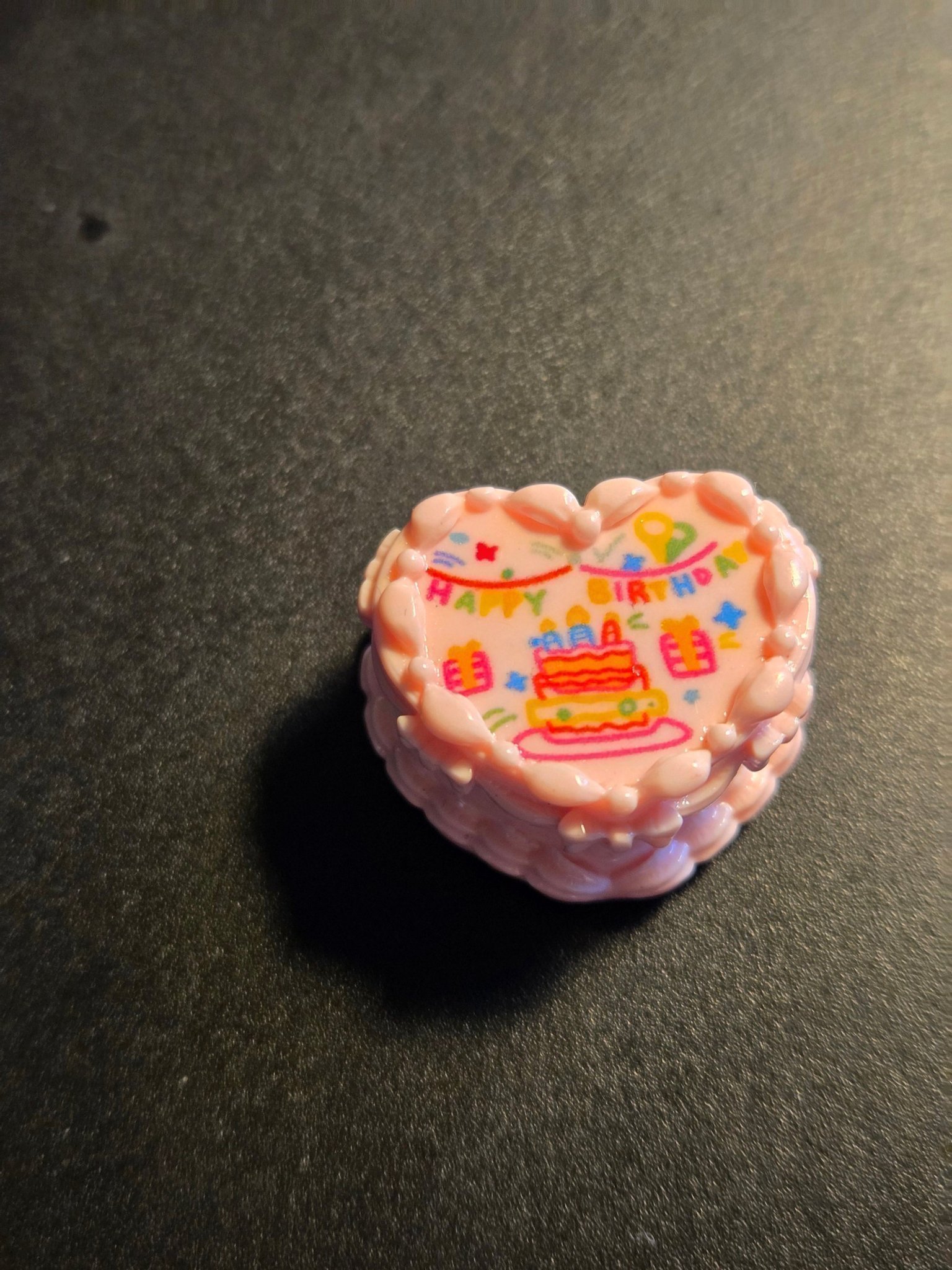 Miniatyrer till dockskåp el tittskåp | Köp på Tradera (698400255)