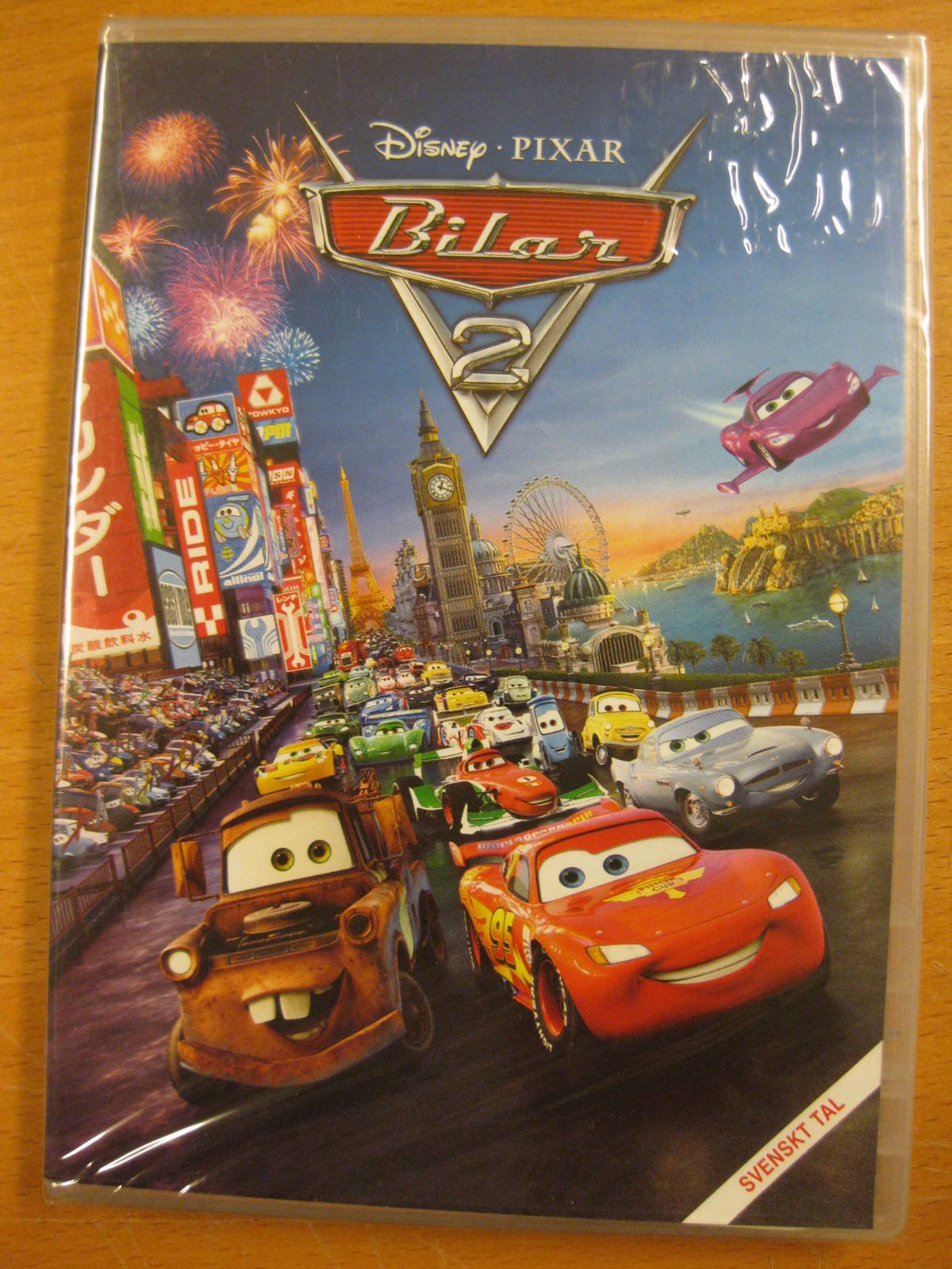 BILAR 2 - DISNEY / PIXAR KLASSIKER NR .. (419316413) ᐈ hasse1248 på Tradera