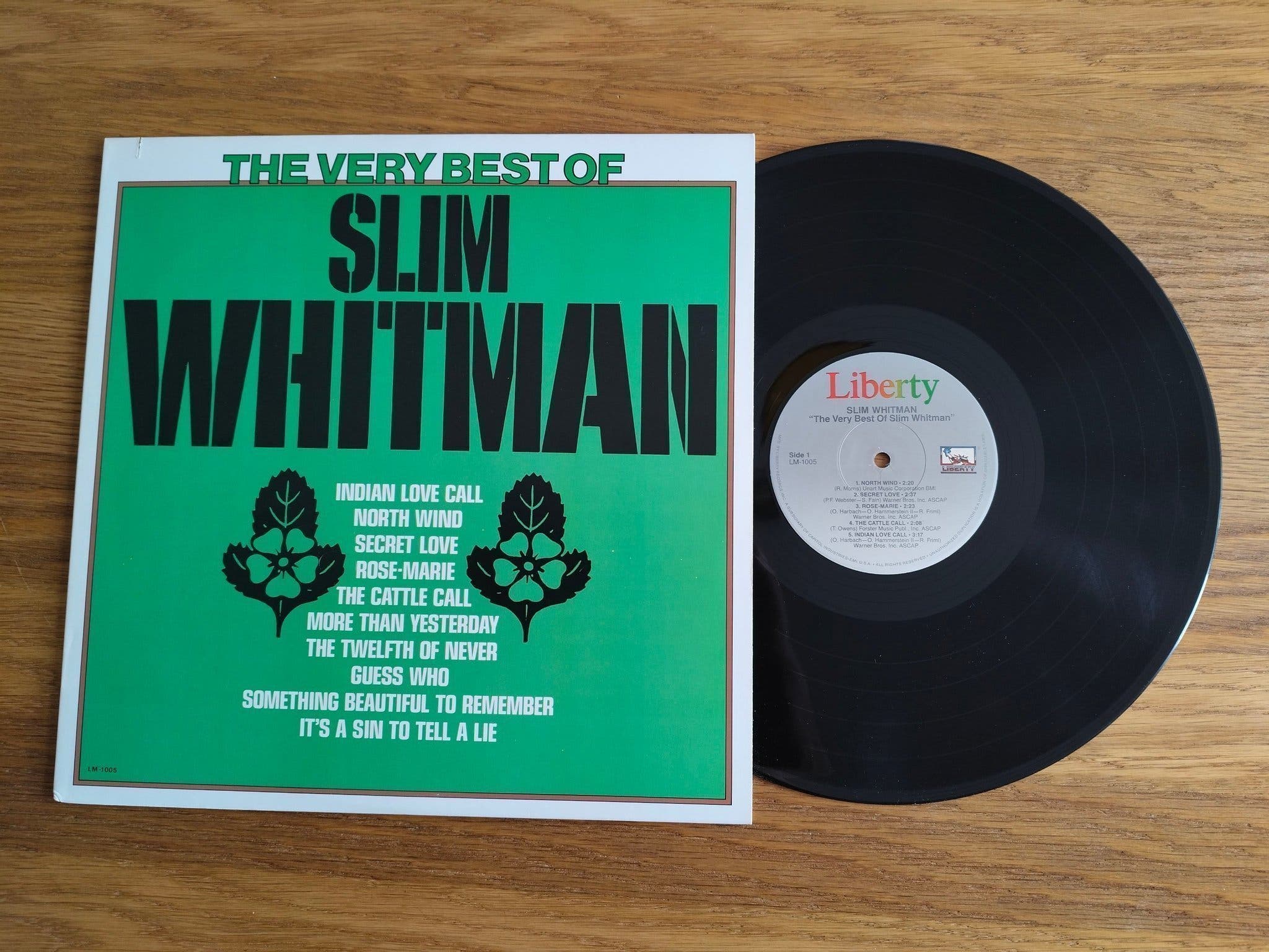 Se produkter som liknar Slim Whitman-Very Best Of-US .. på Tradera ...