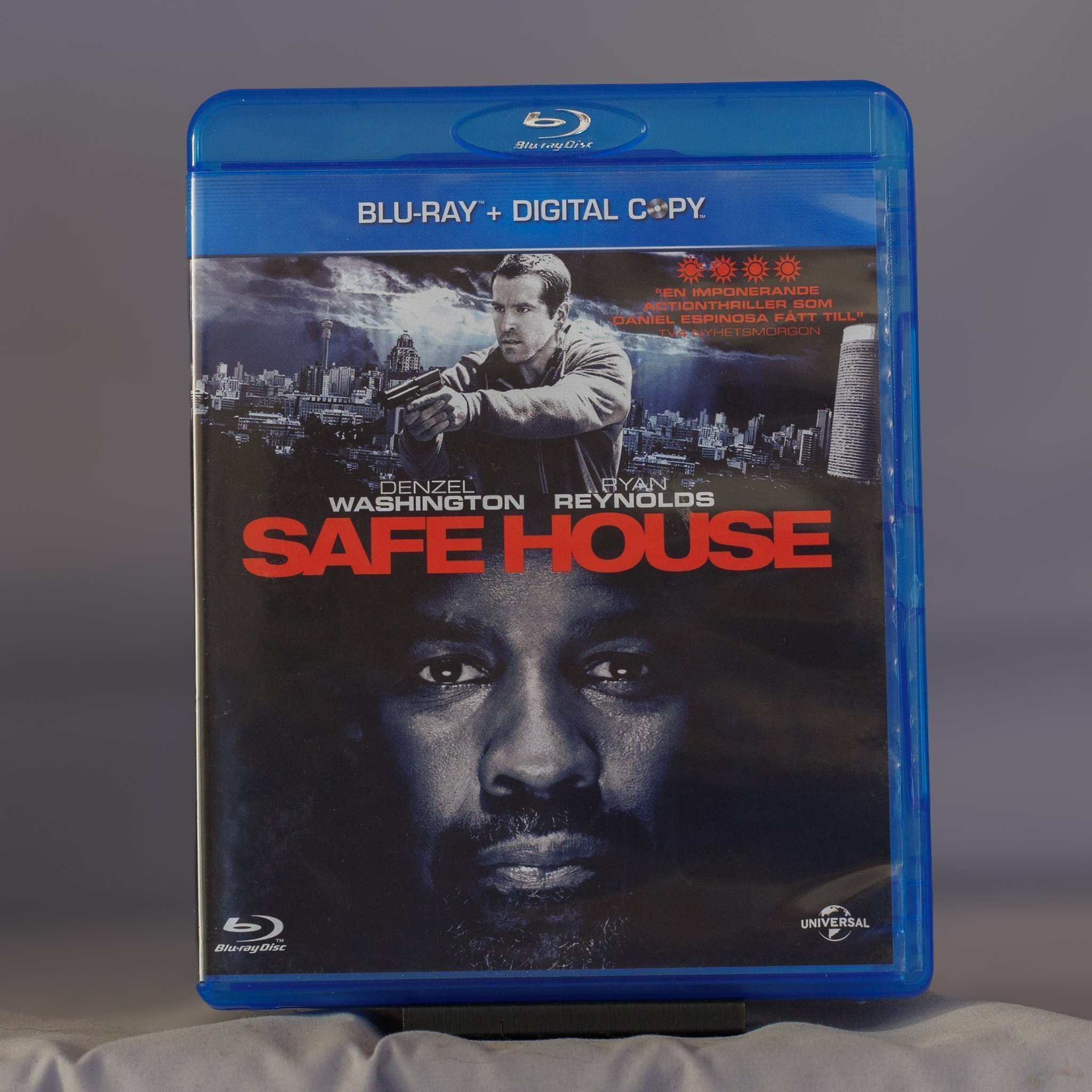 Safe House - Blu-ray + Digital Copy | Köp på Tradera (709039661)