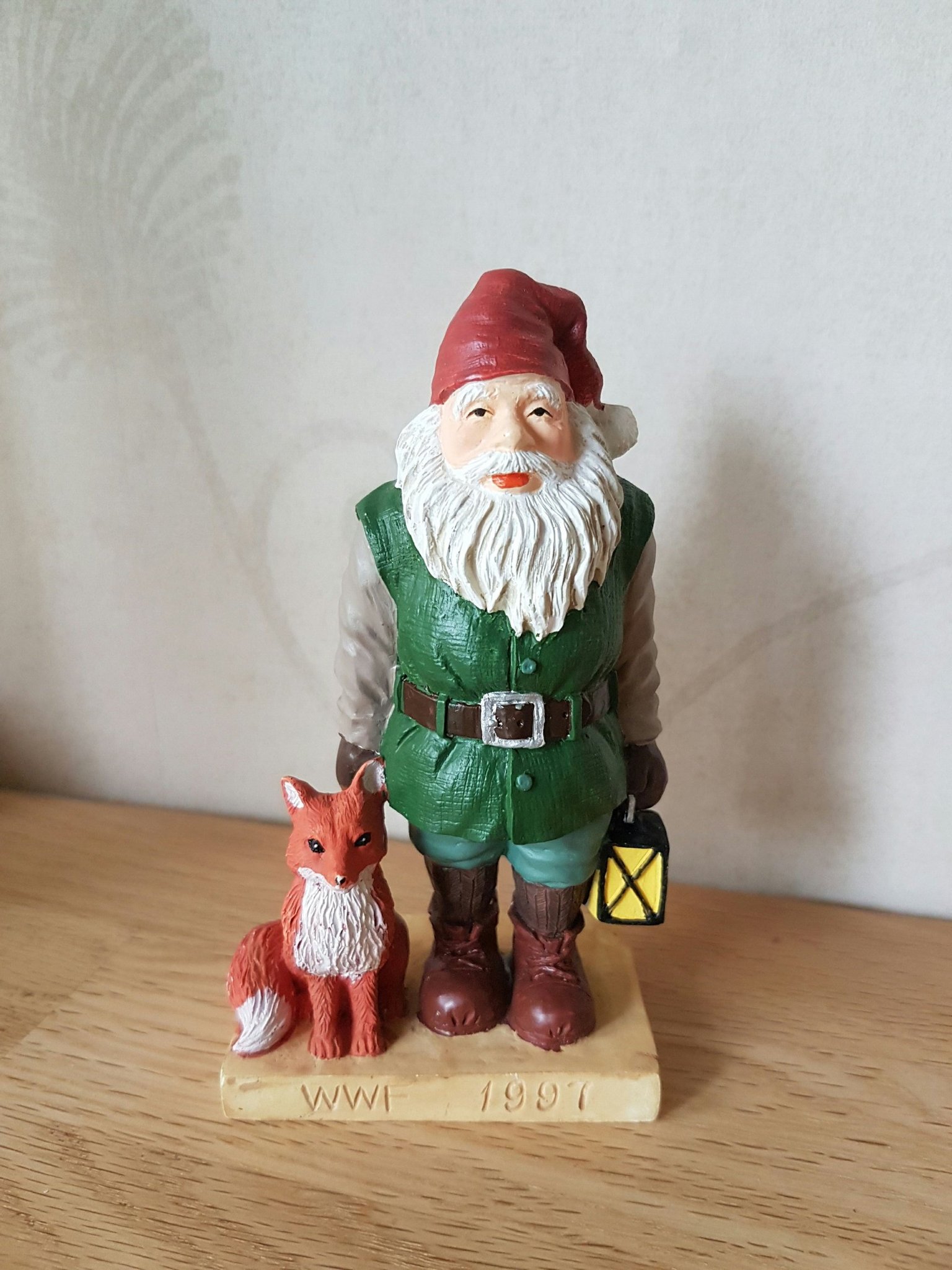 WWF Tomte med räv i originalkartong från 1997. Felfritt nyskick