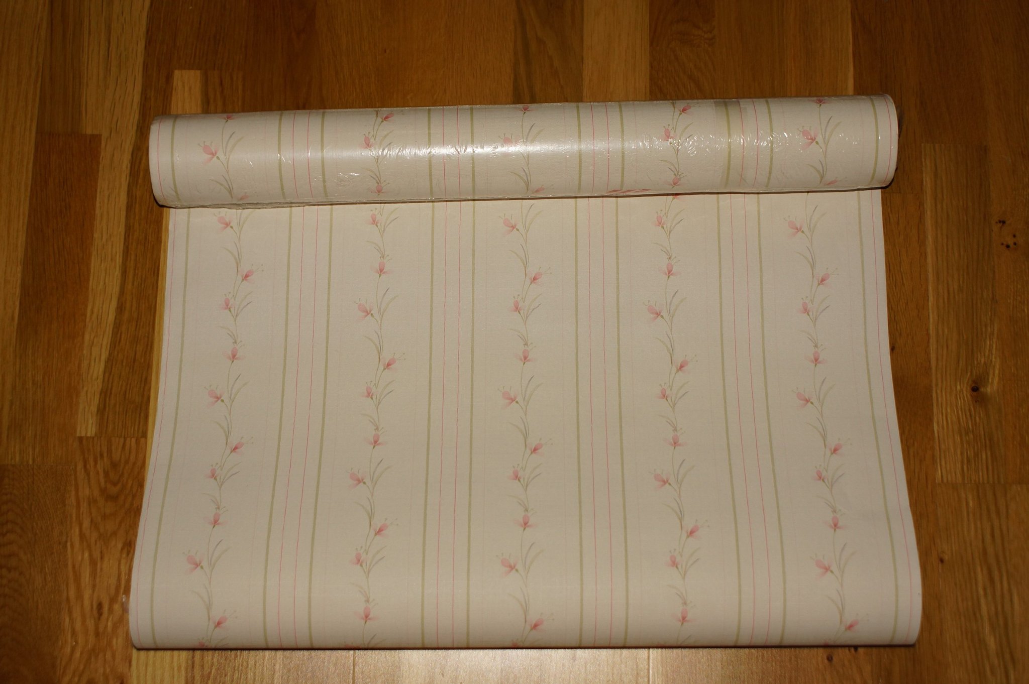 Äkta retro vintage tapeter blommor 1,5 st rulla.. | Köp på Tradera ...