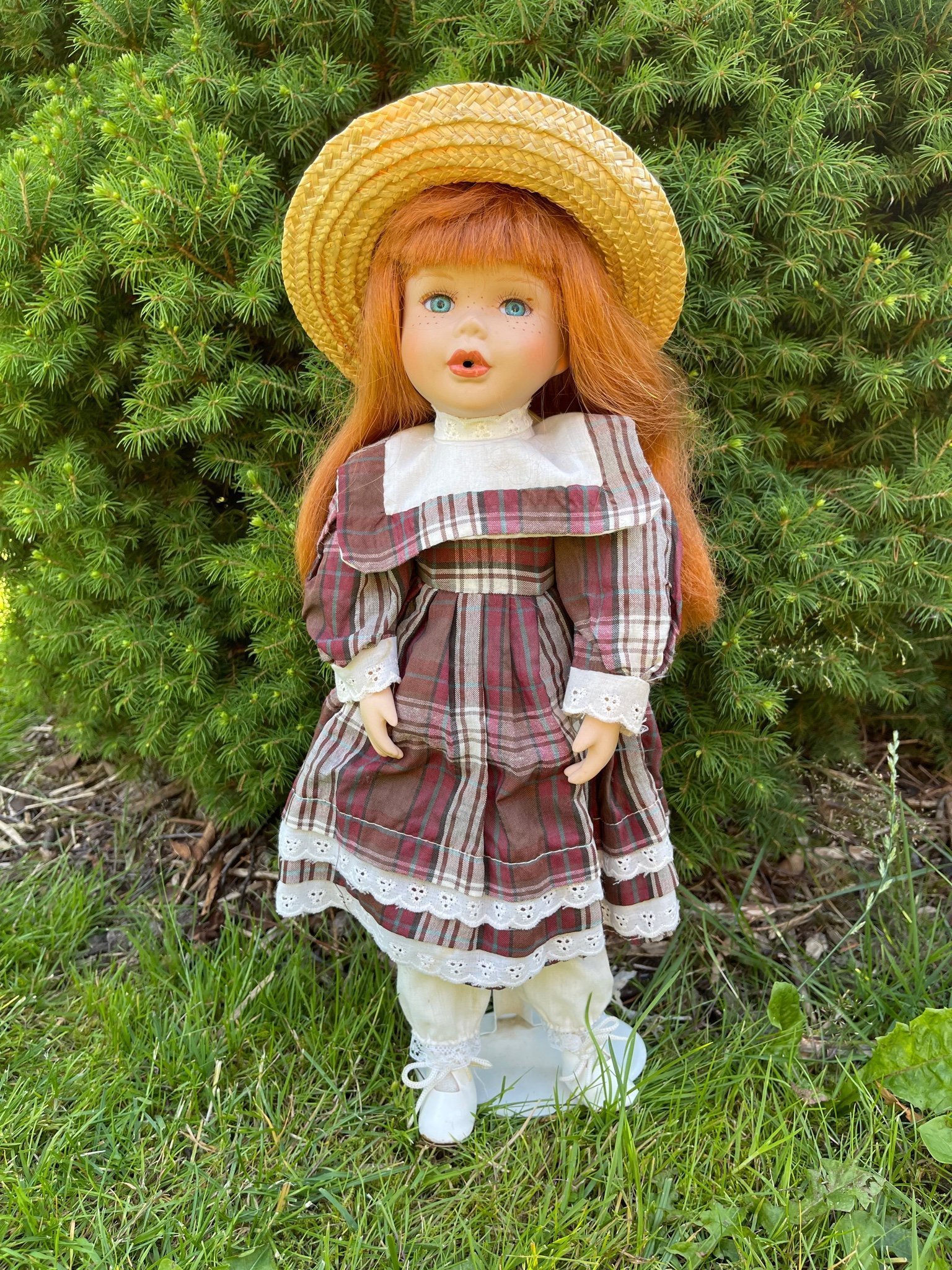 Samlardocka docka porslinsdocka flicka med hatt.. | Köp på Tradera ...