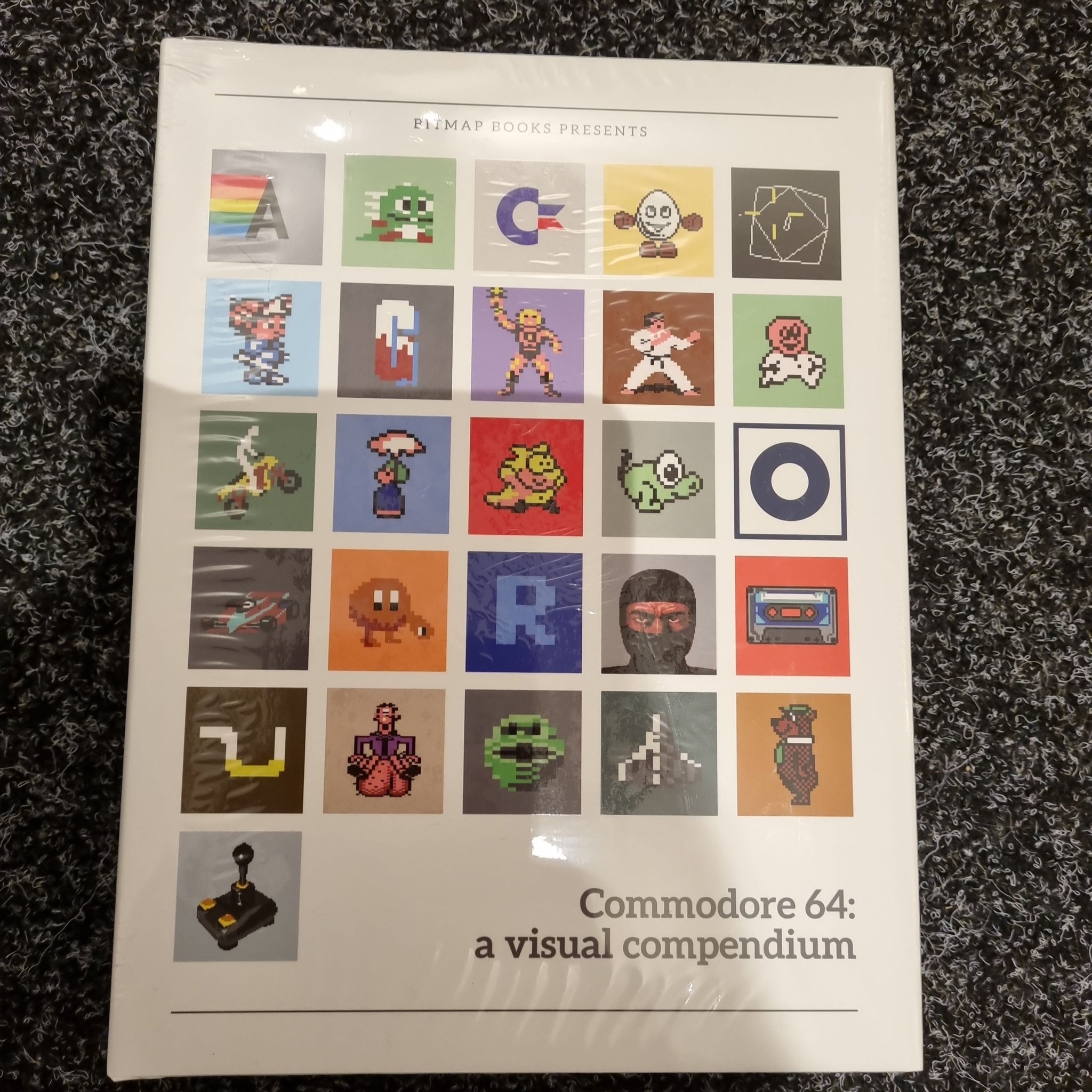 Se produkter som liknar BITMAP BOOKS / Commodore 64: .. på Tradera ...