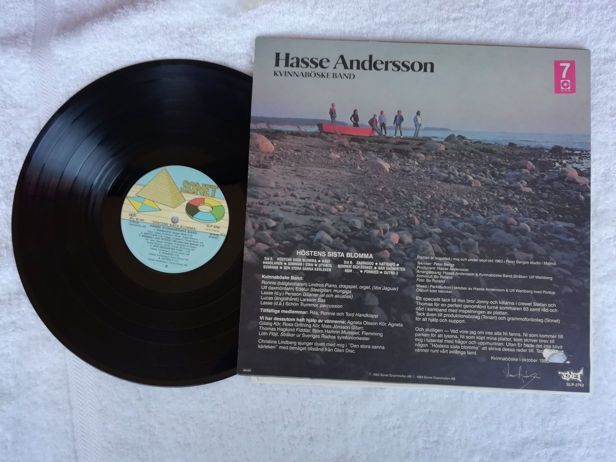 HASSE ANDERSSON 2 st. LP-skivor från 1982-1983.