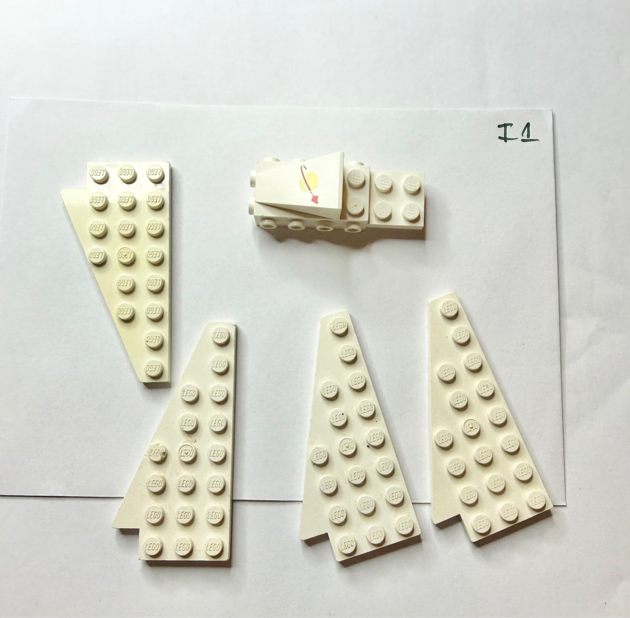 Lego Classic Space Lösbitar Tillbehör | Köp på Tradera (711933765)