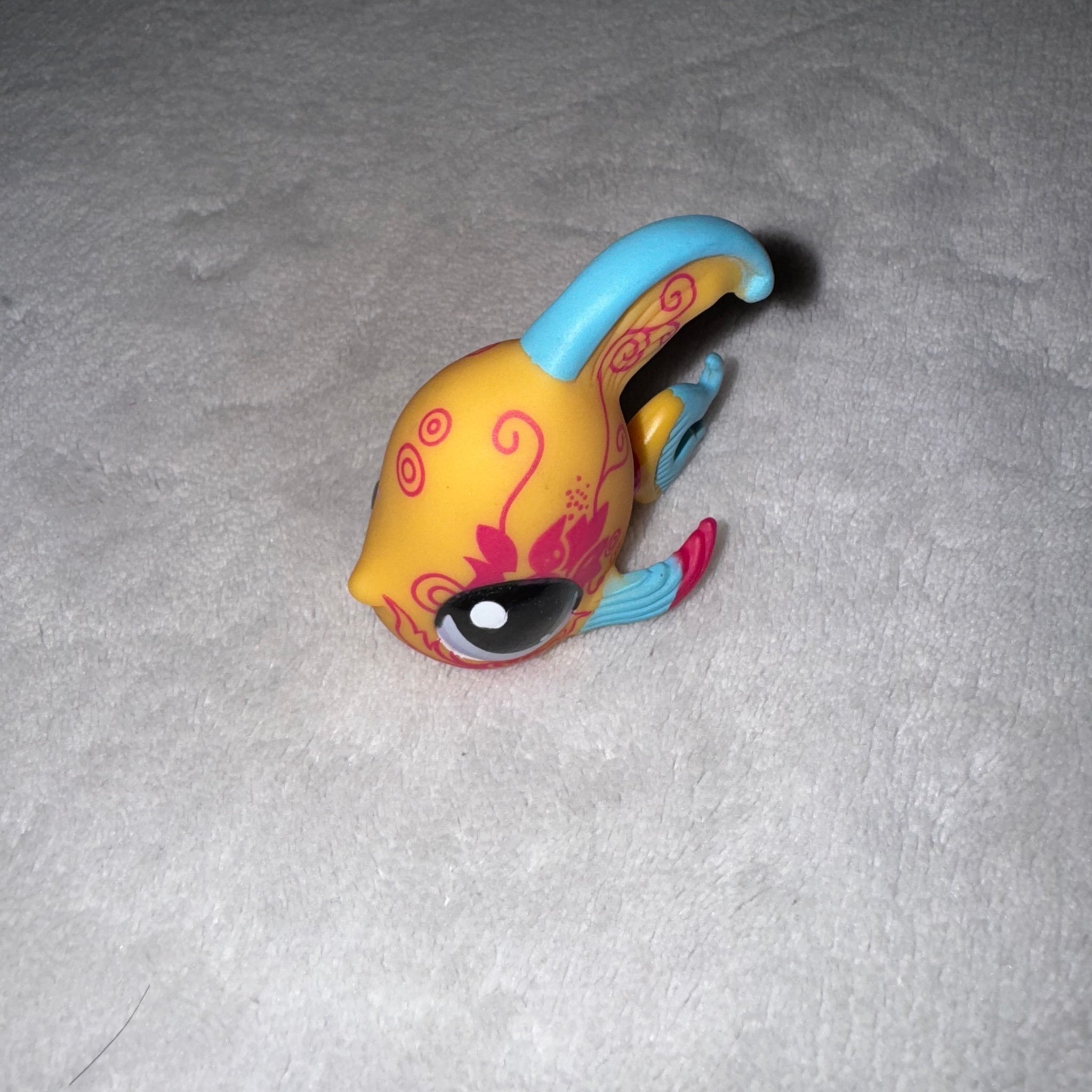 Se produkter som liknar Littlest Pet Shop LPS Fisk på Tradera (692090404)