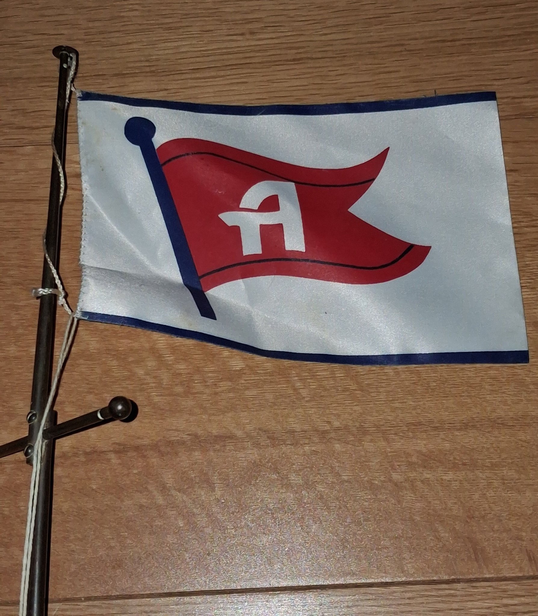 Se produkter som liknar STANDARD FLAGGA REDERI TORKEL.. på Tradera ...