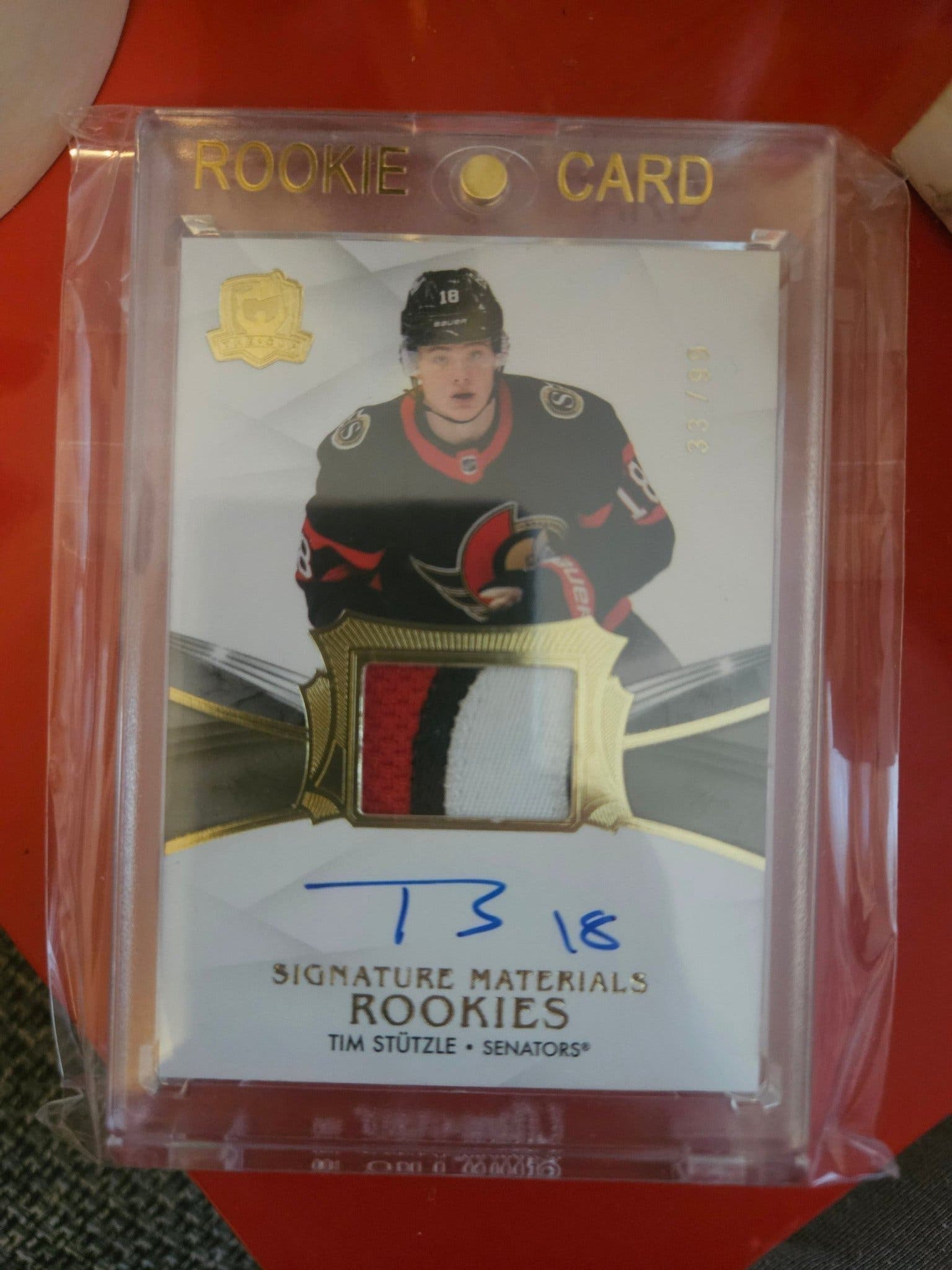 Se produkter som liknar Tim Stutzle Rookie Signature .. på Tradera ...
