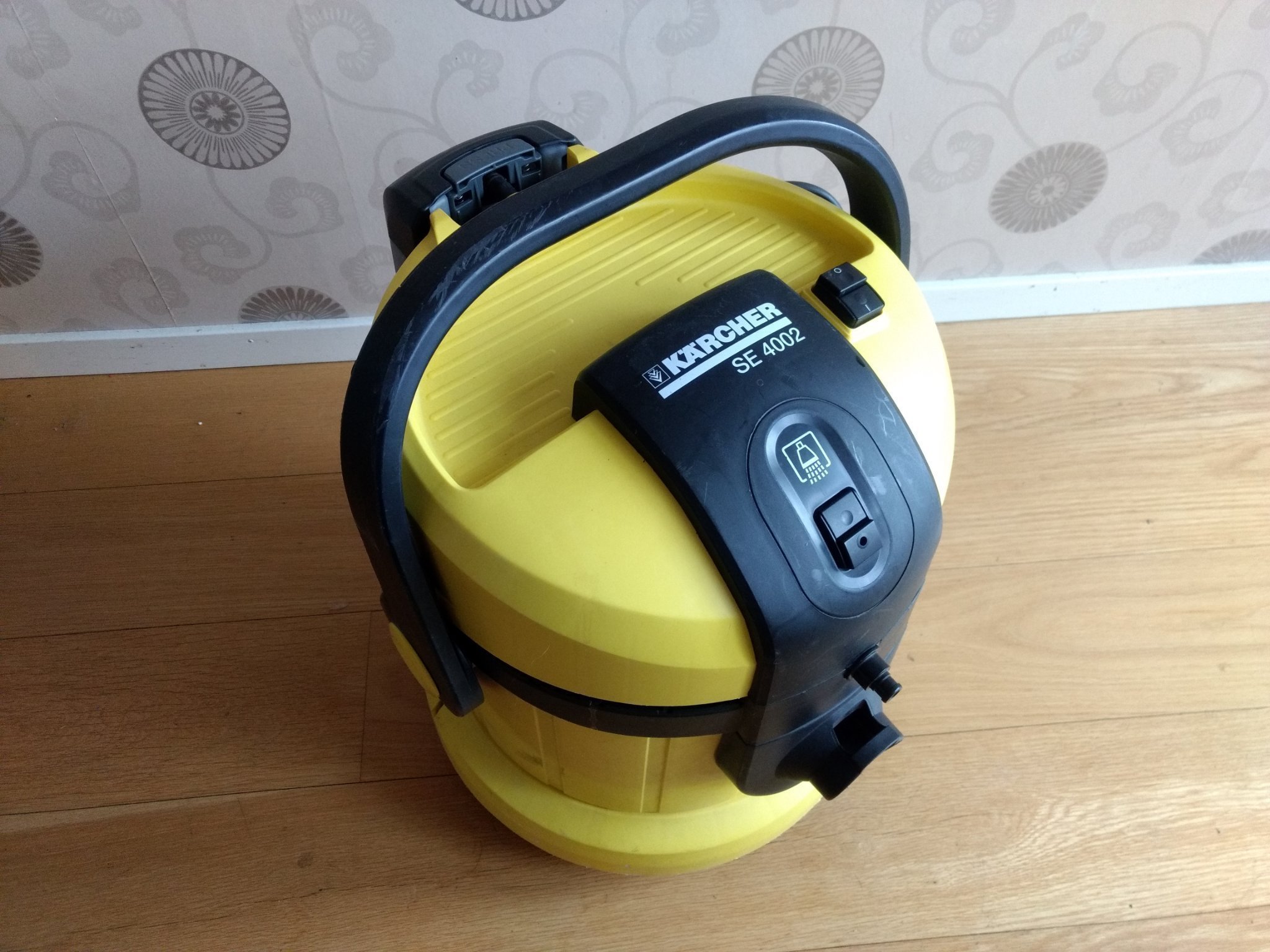 KÄRCHER SE 4002 Textilvårdsmaskin / Grovdammsug.. (356019541) ᐈ Köp på ...