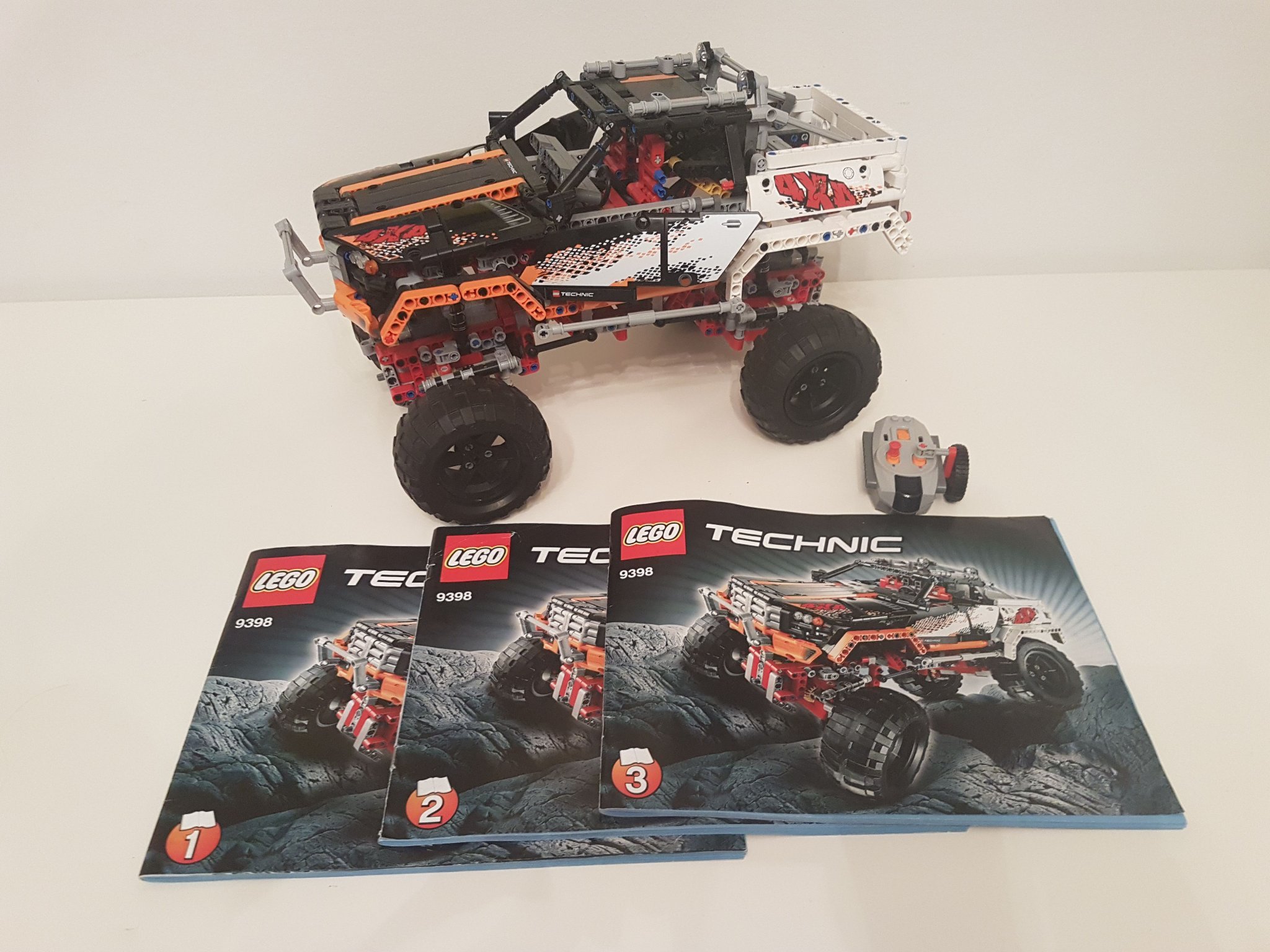 Lego technic 9398 terrängbil (367580832) ᐈ Köp på Tradera