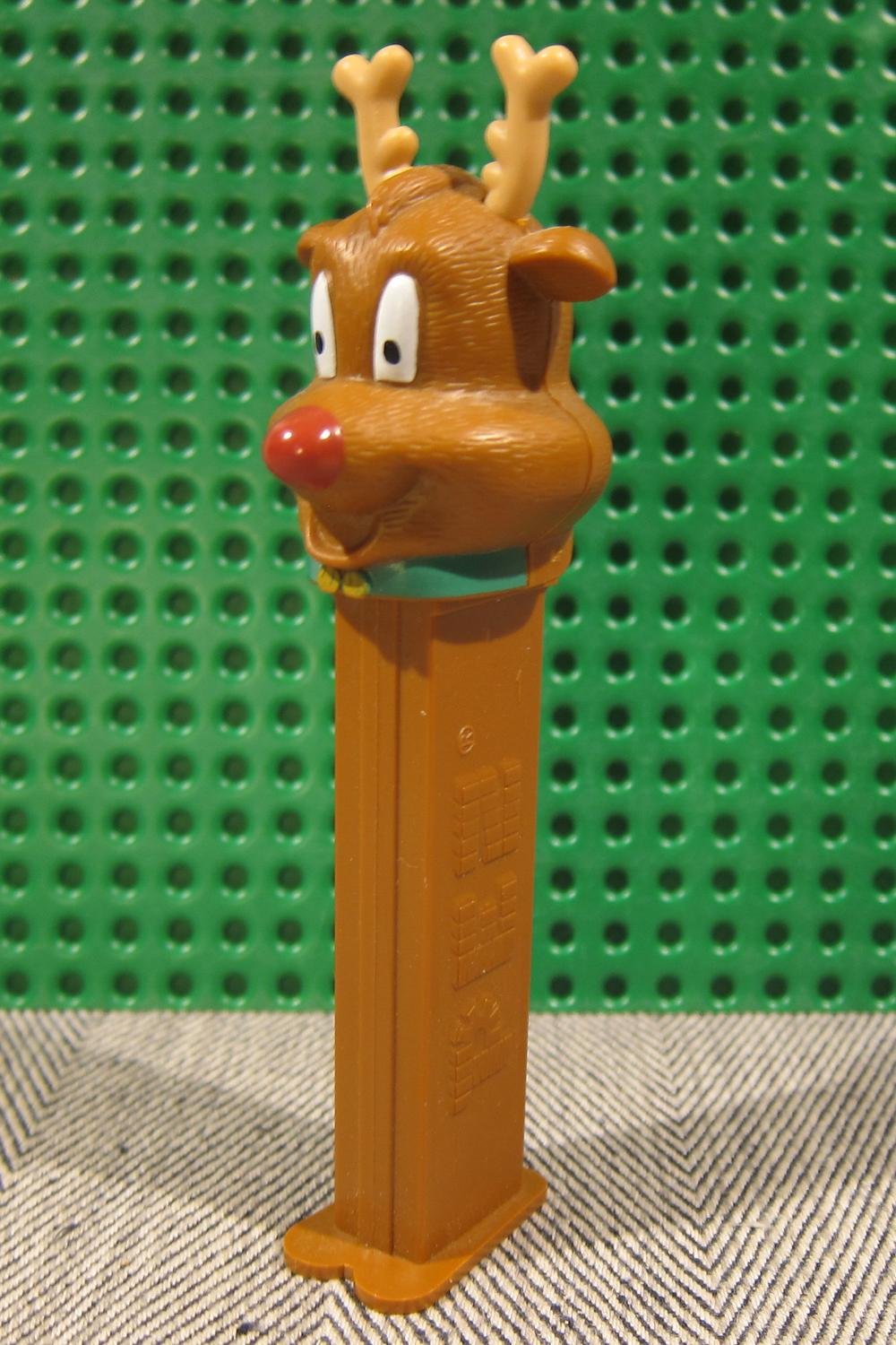 PEZ Ren Rudolf med röda mulen Rudolph U.S. Patent | Köp på Tradera ...