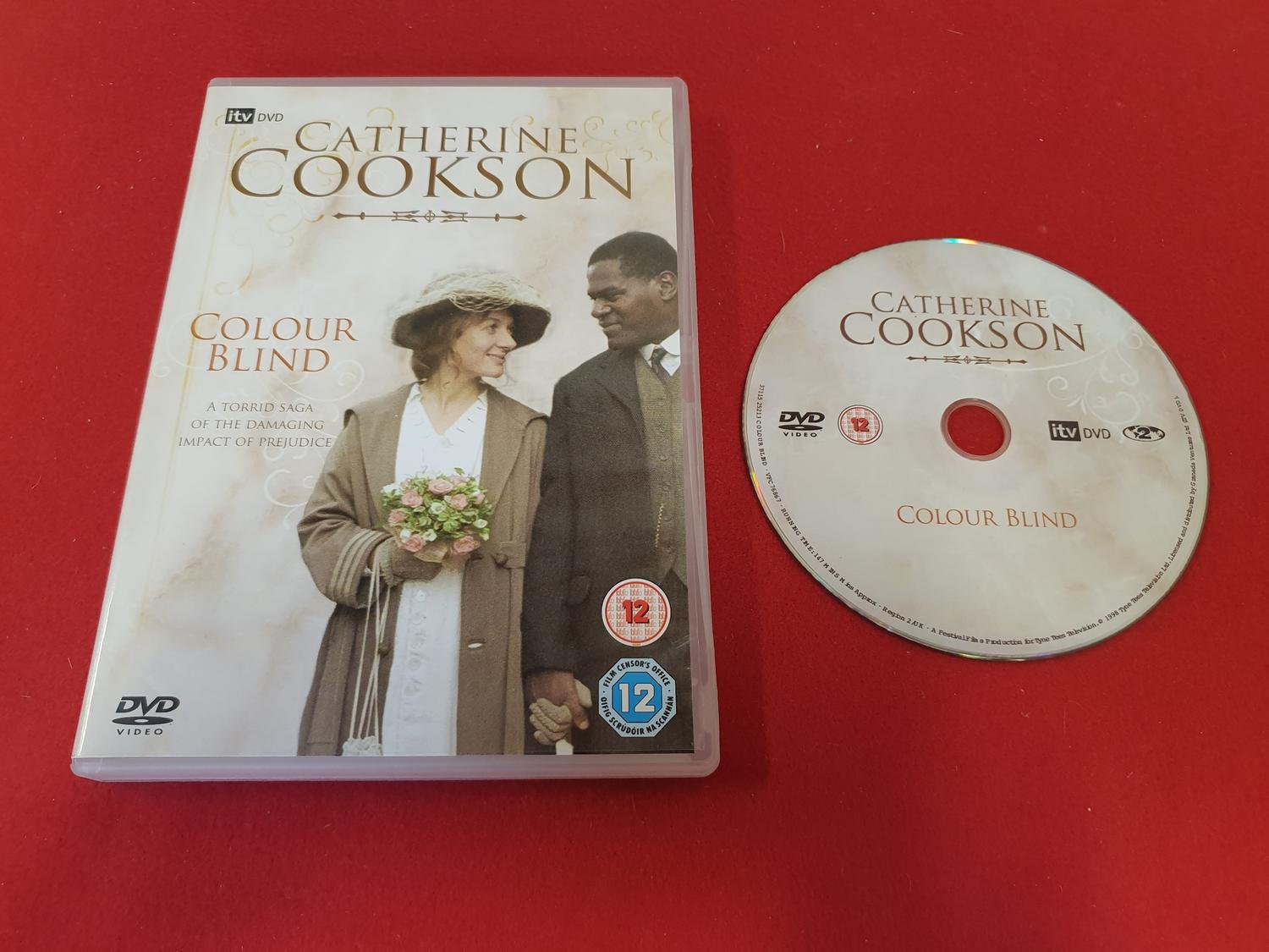 CATHERINE COOKSON COLOUR BLIND .. | Köp från game-world på Tradera ...