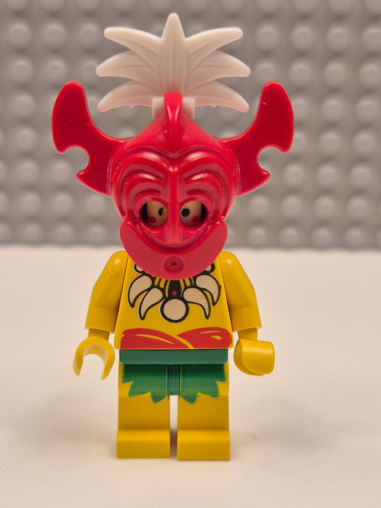 Lego Pirate King Kahuka Islander minifigure med.. | Köp på Tradera ...