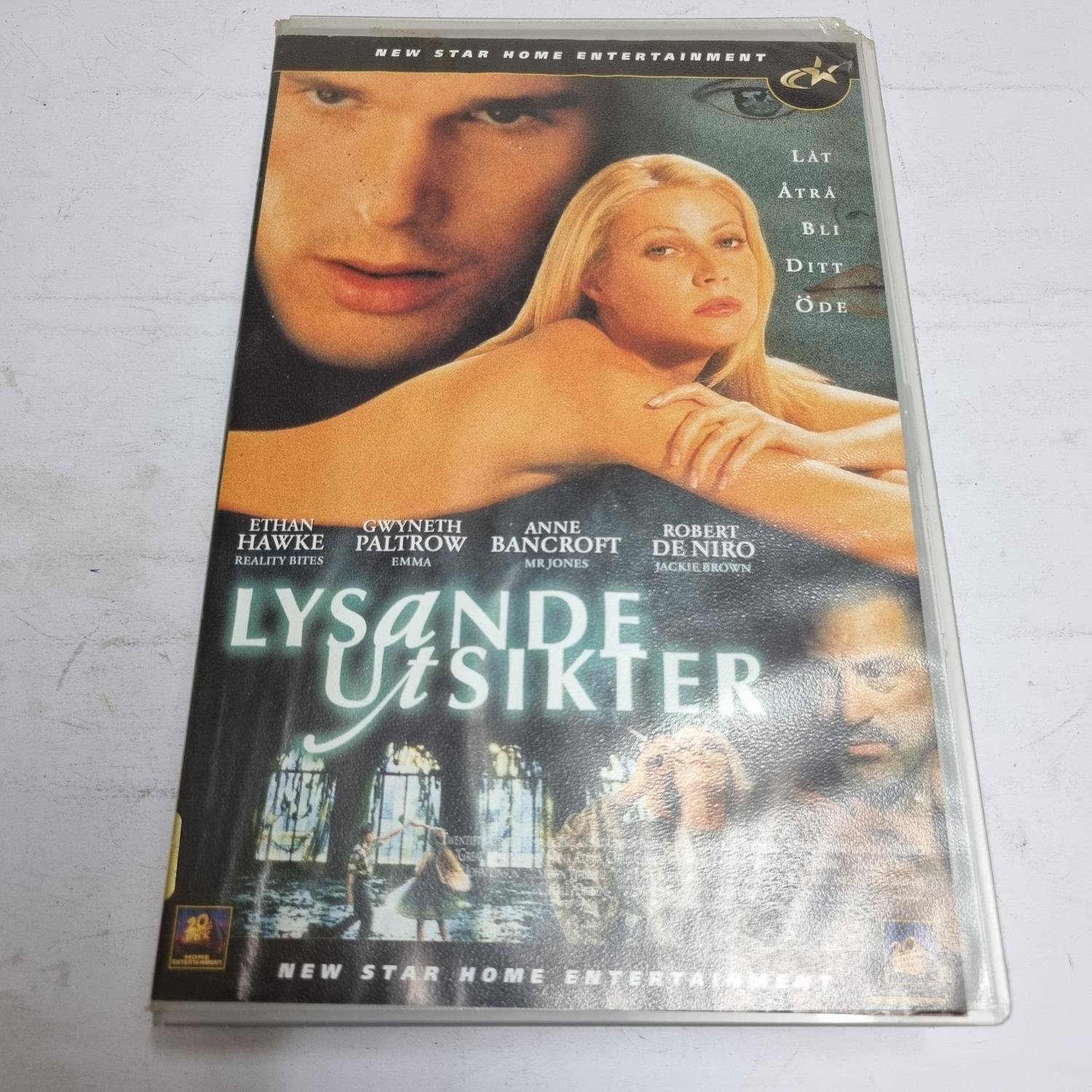 Lysande utsikter VHS film hyr | Köp från Askers_grums på Tradera ...
