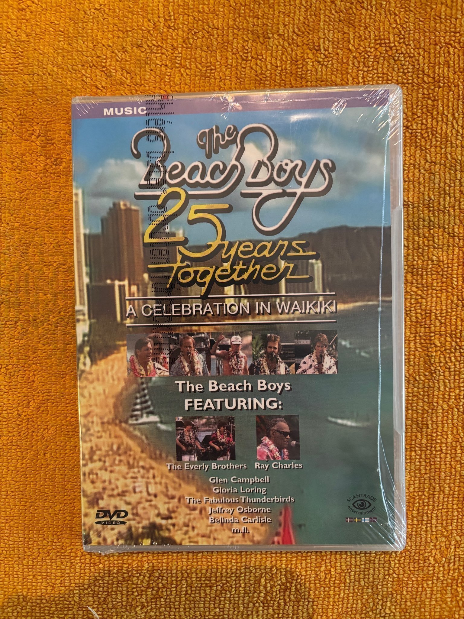 The Beach Boys - 25 Years Together In Waikiki -.. | Köp på Tradera ...