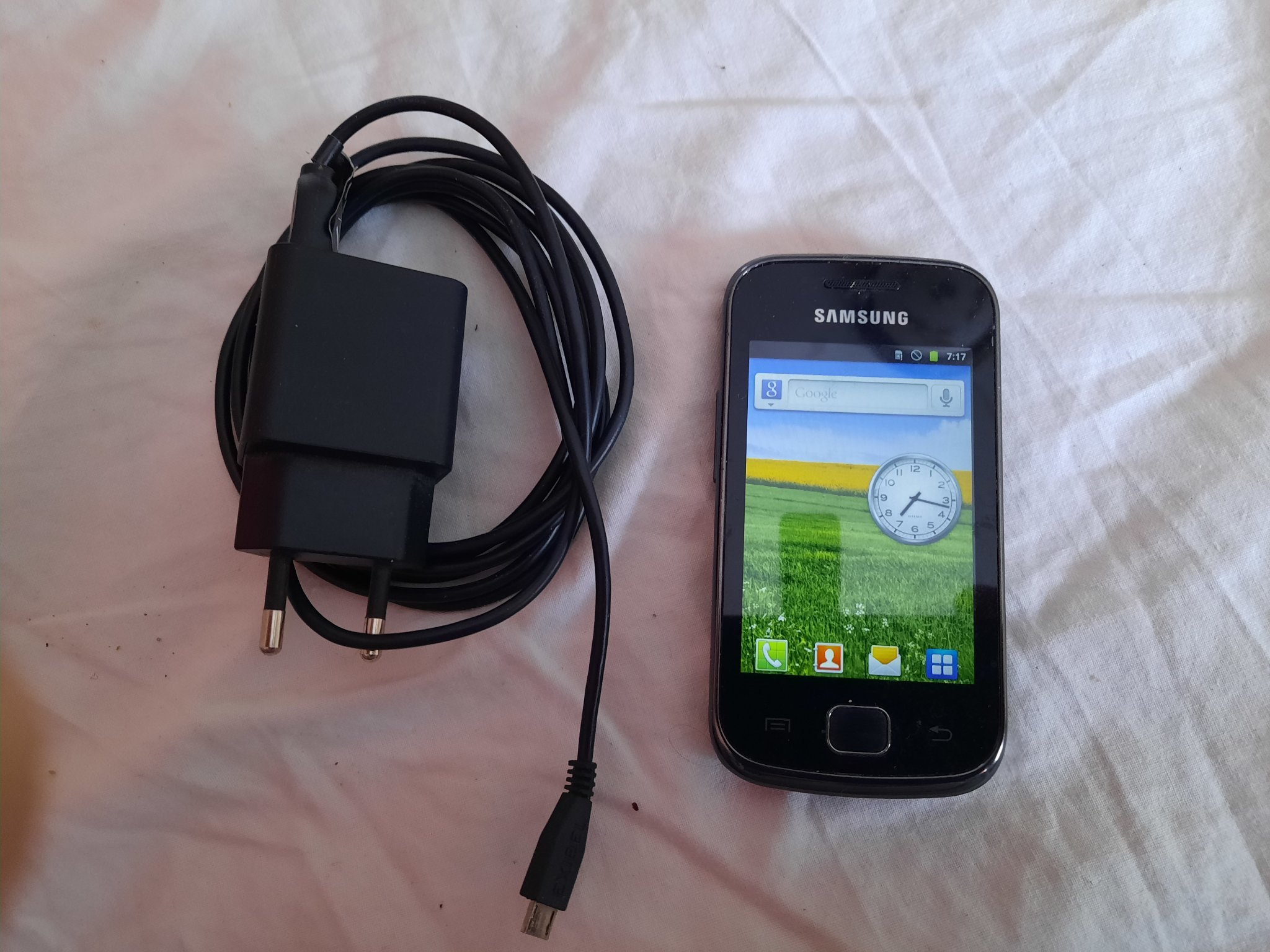 Samsung Galaxy G10 | Köp på Tradera (488939718)
