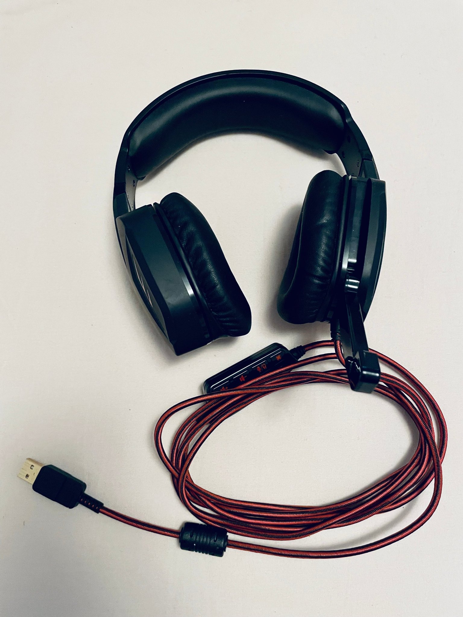 Se produkter som liknar Gaming Headset på Tradera (694170668)