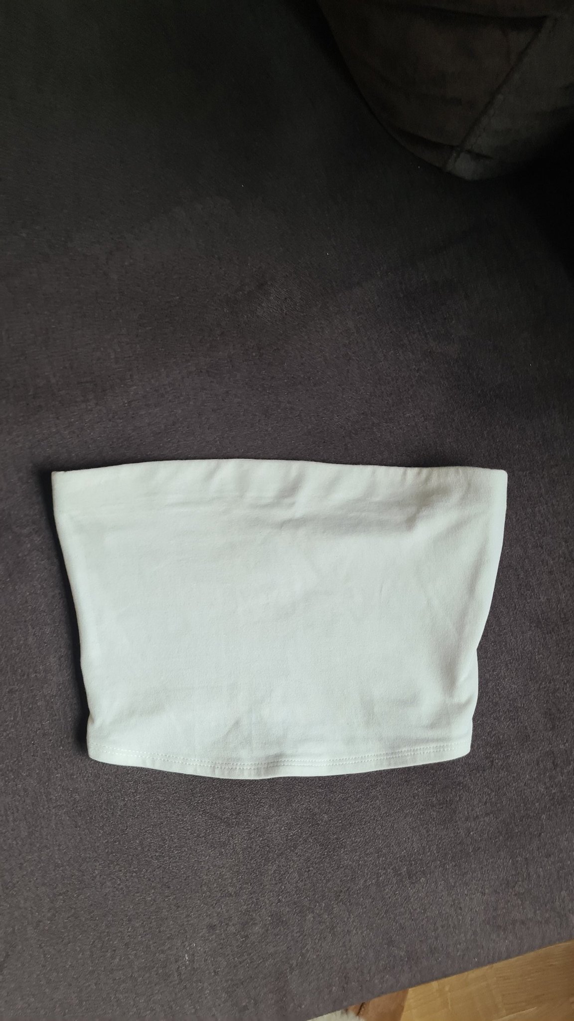 Vit bandeautopp | Köp på Tradera (701794985)