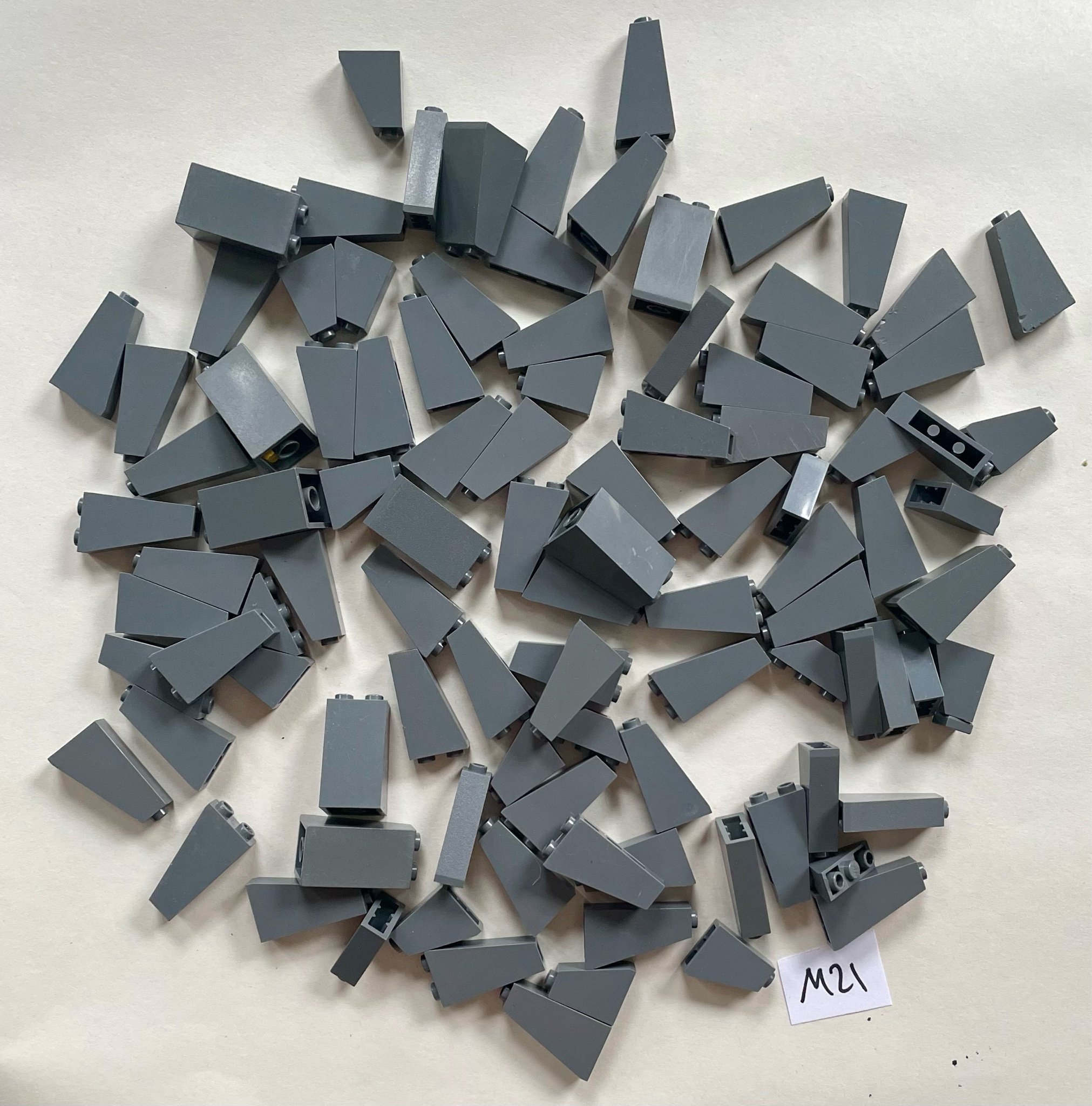 Se produkter som liknar #M21 ÄKTA LEGO slopes sluttan.. på Tradera ...