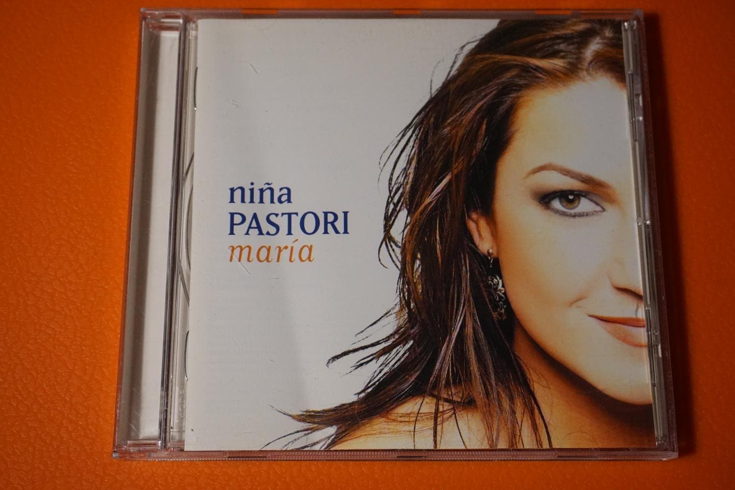 Niña Pastori - María | Köp på Tradera (447496778)