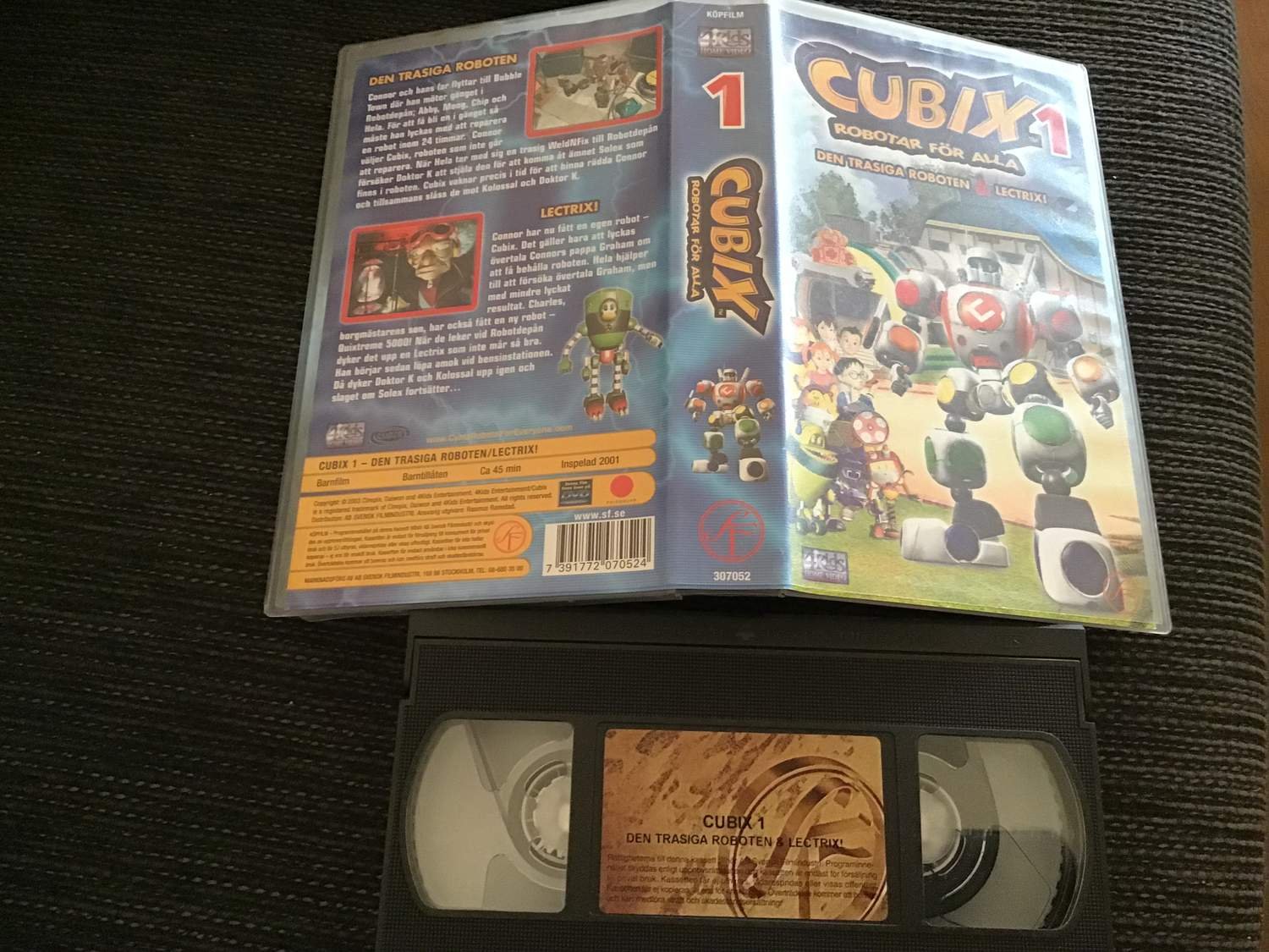 CUBIX 1 VHS | Köp på Tradera (362203454)