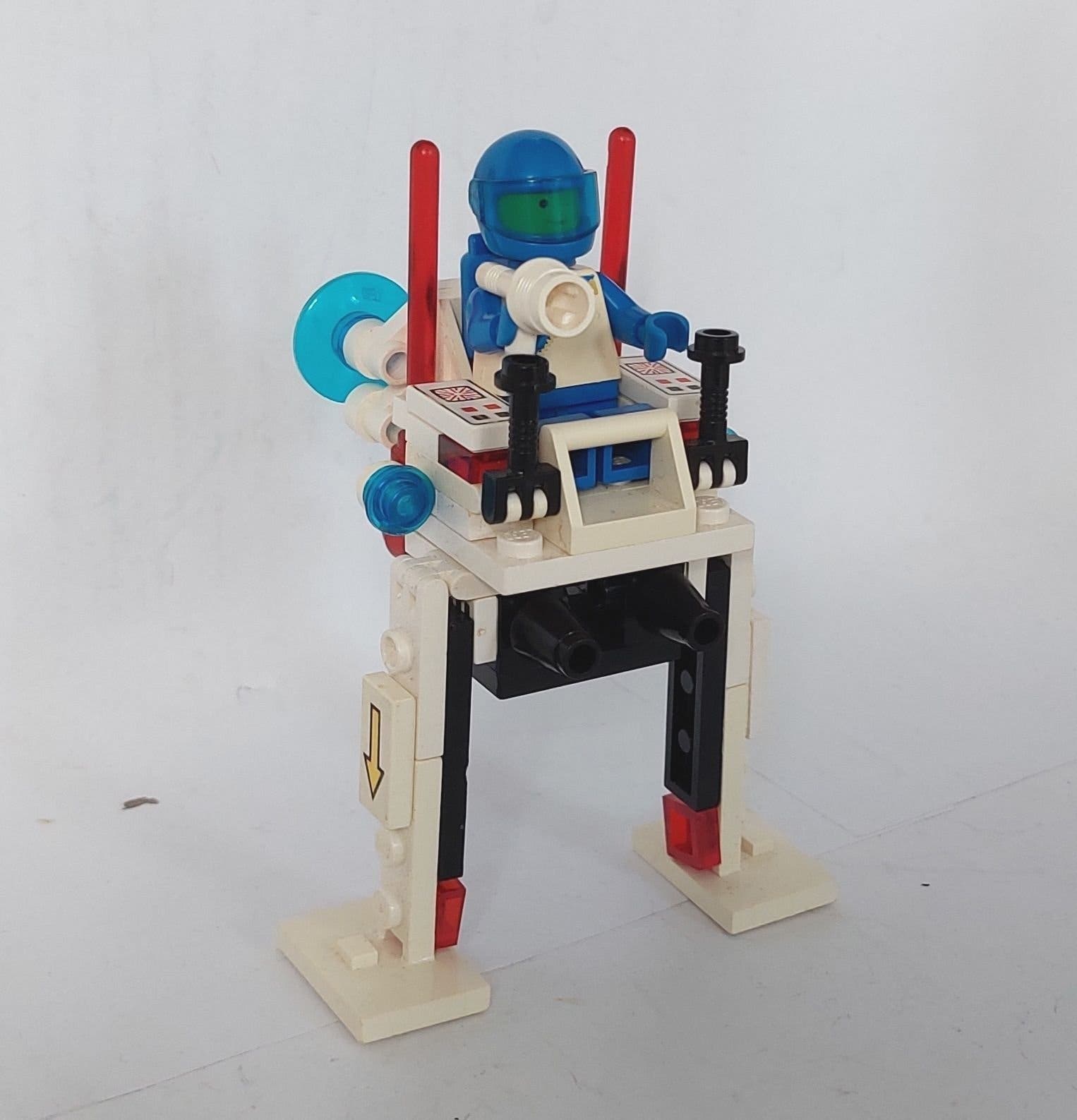 Se produkter som liknar LEGO Classic Space Rymd Twin-.. på Tradera ...