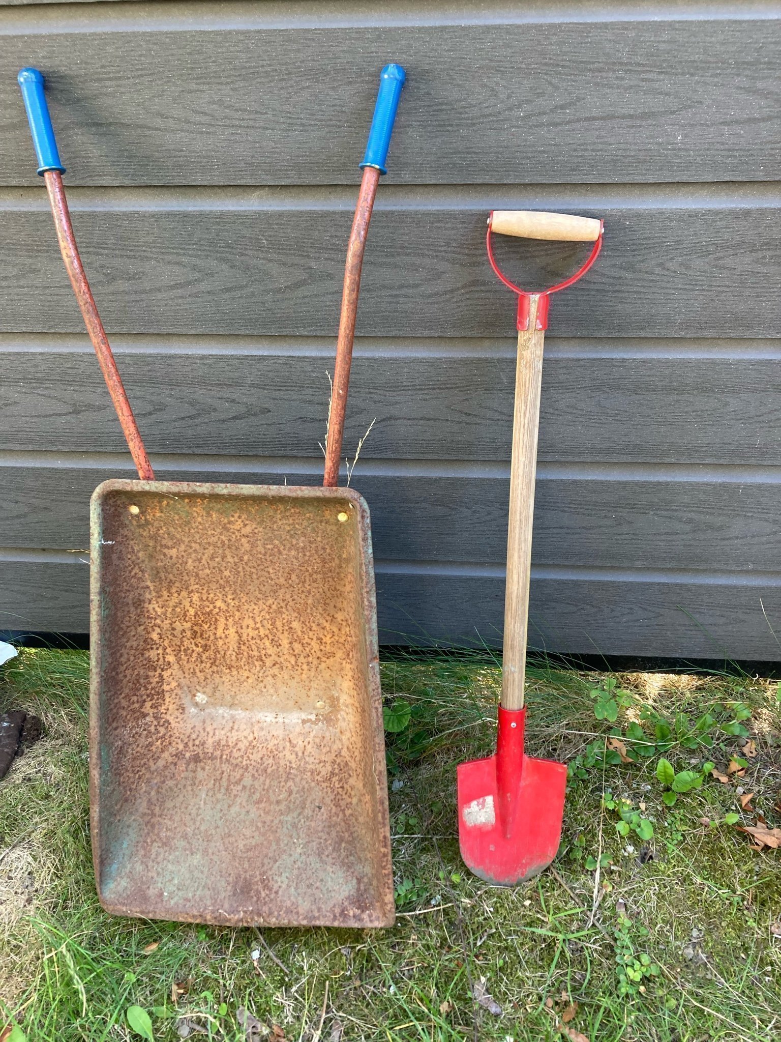 Skottkärra barn retro och barnspade | Köp på Tradera (733955027)