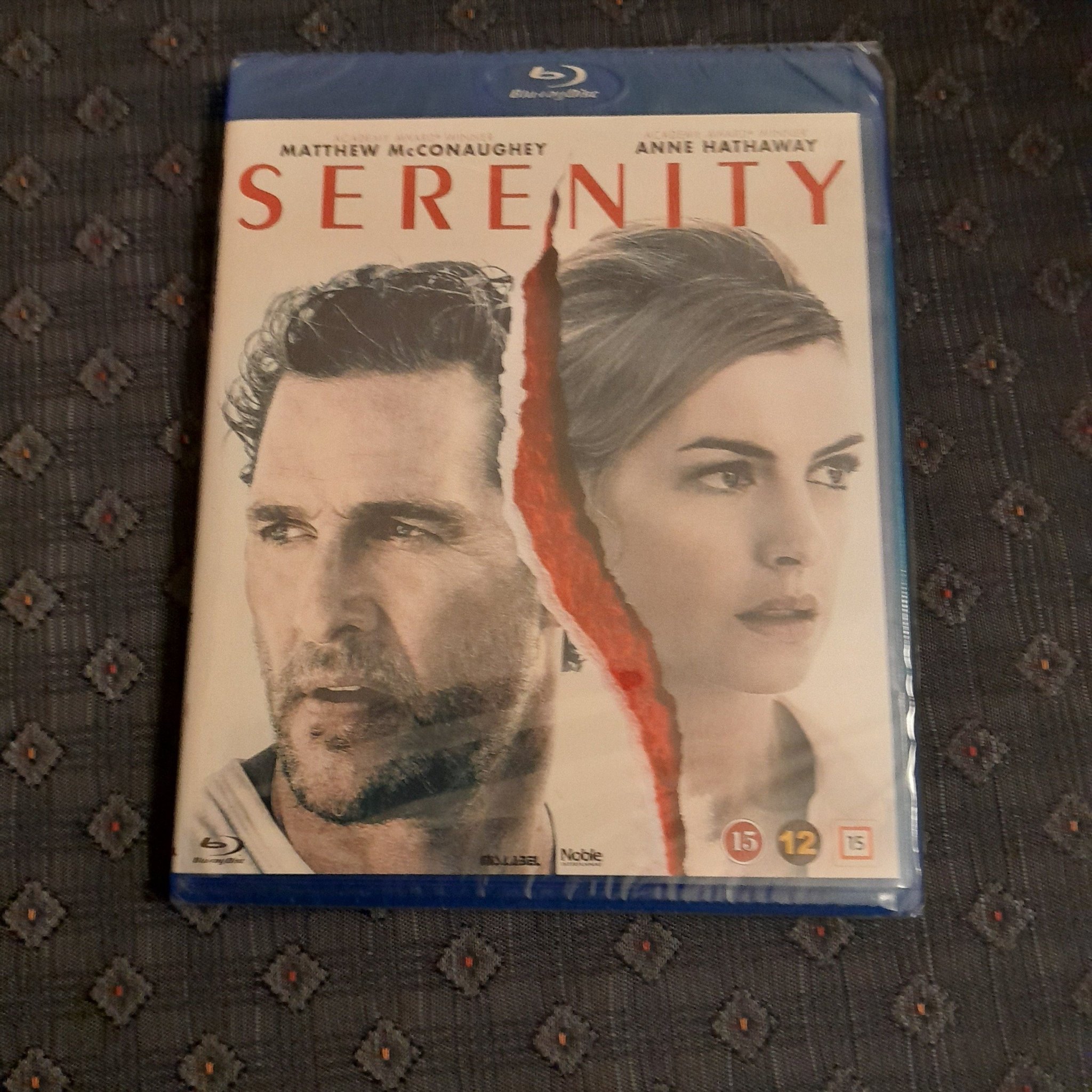 NY-SERENITY-2019, regi: Steven Knight,Matthew M.. | Köp på Tradera ...