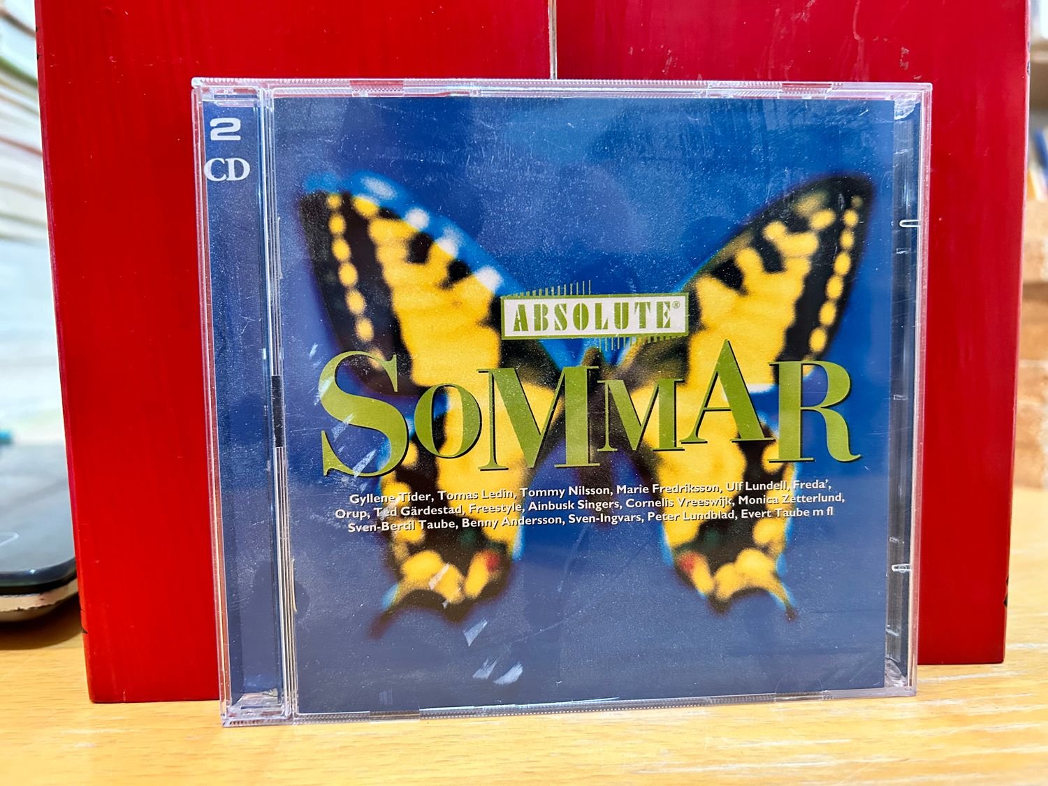 Absolute sommar, 2xCD | Köp från Vinylcomics på Tradera (611171947)