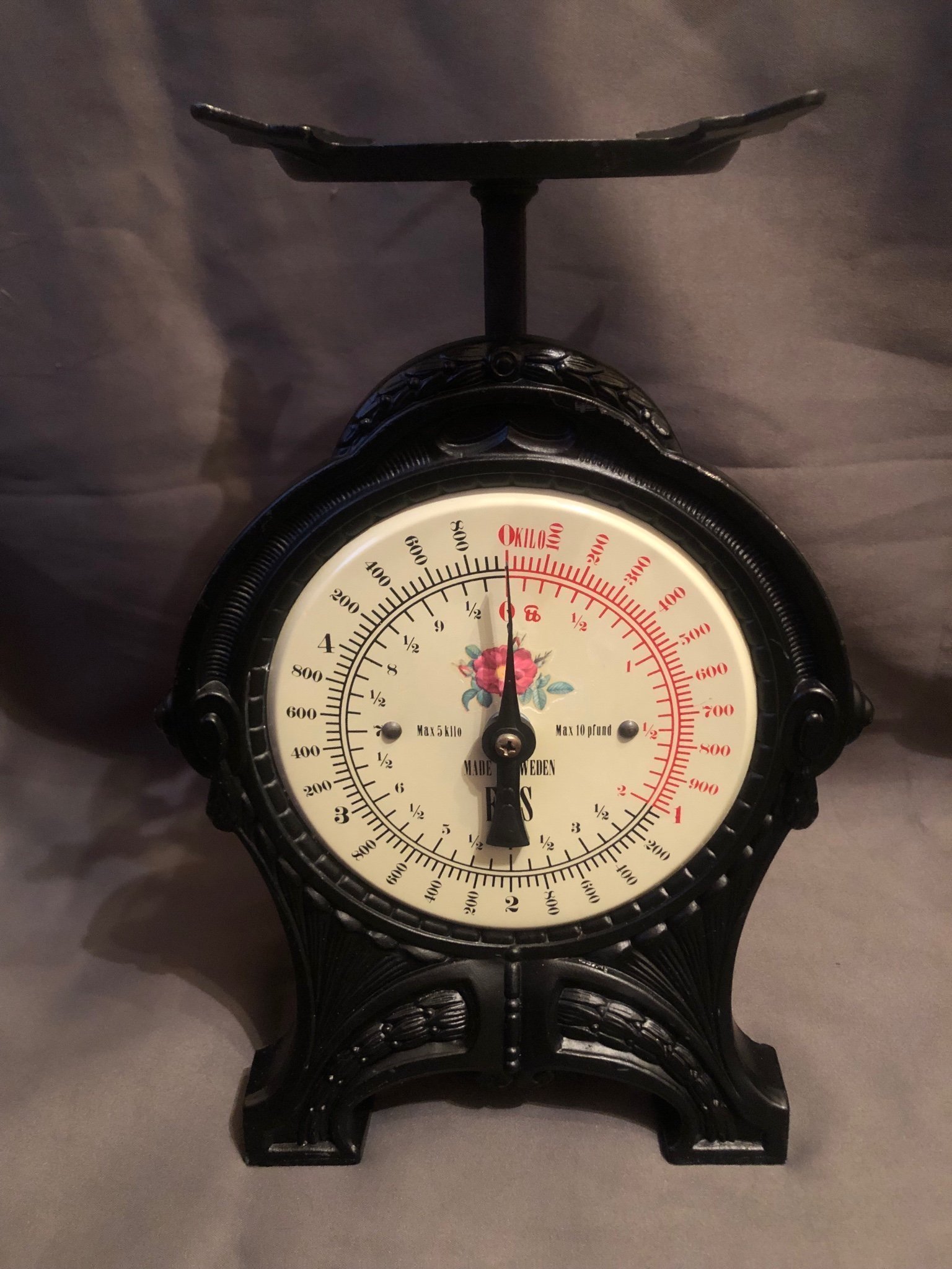 Se produkter som liknar EKS äldre våg, Max 5 kilo. Ma.. på Tradera ...