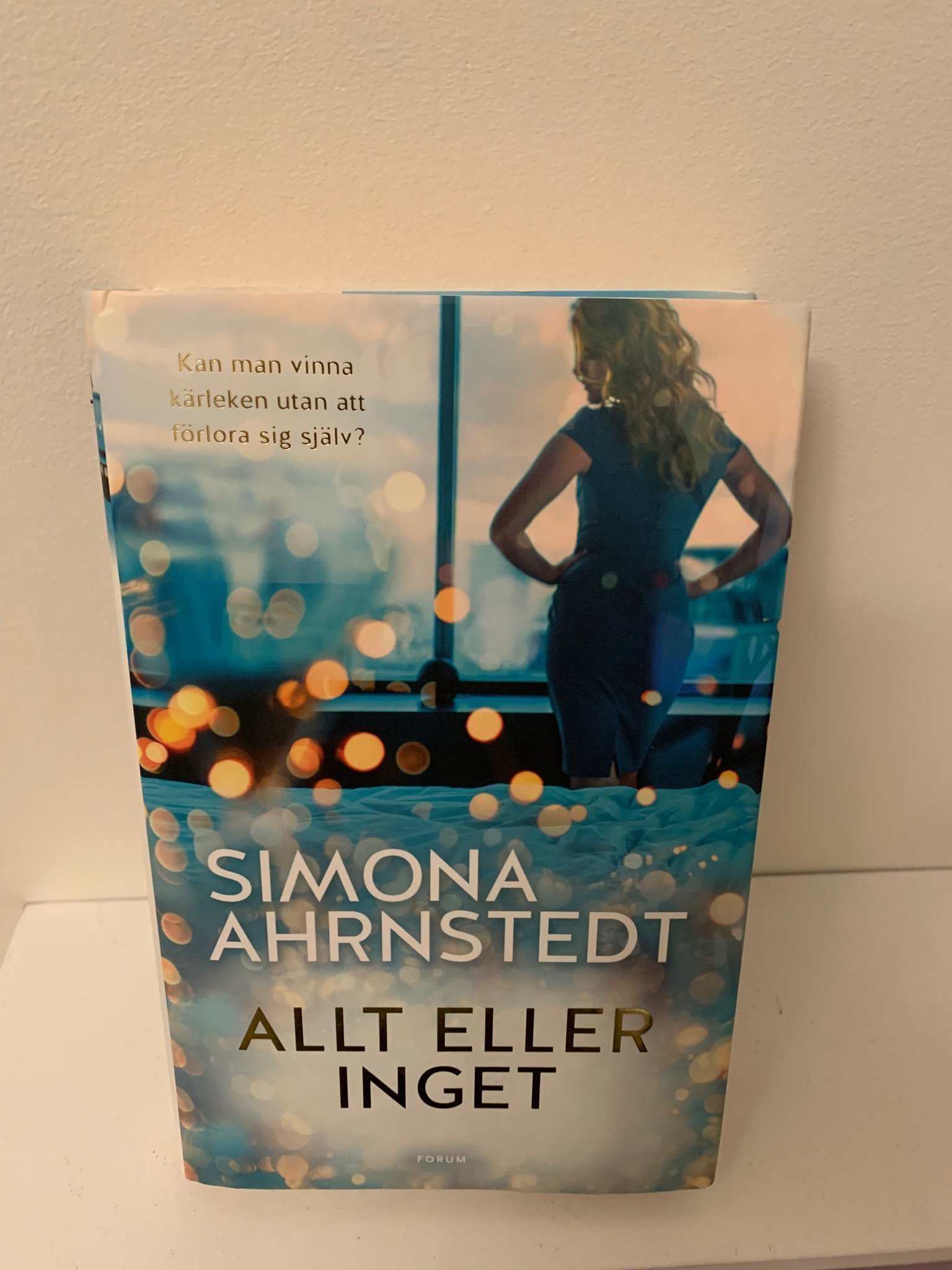 Författare Simona Ahrnstedt ”Allt eller inget”-.. | Köp på Tradera ...