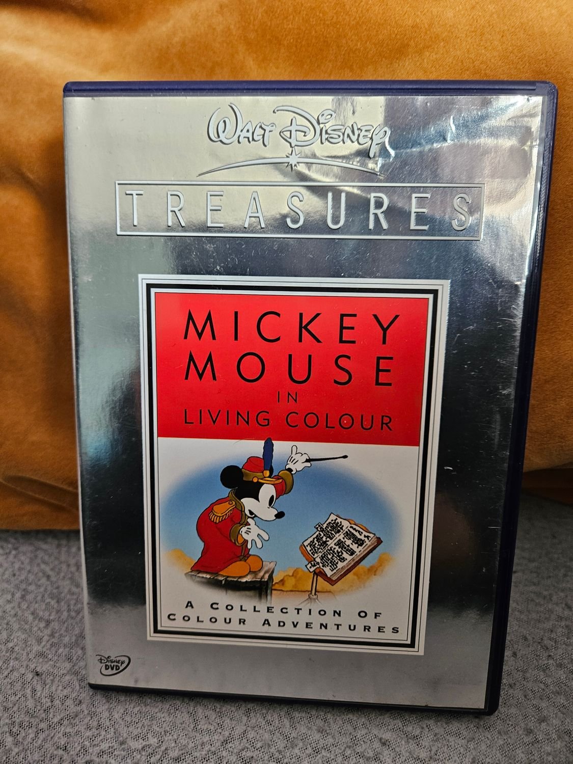 Mickey Mouse in living colour | Köp från AIAbySweden på Tradera (638279479)